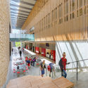 Reeds Spring Middle School / Dake Wells Architecture | ArchDaily