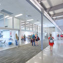 Reeds Spring Middle School / Dake Wells Architecture | ArchDaily