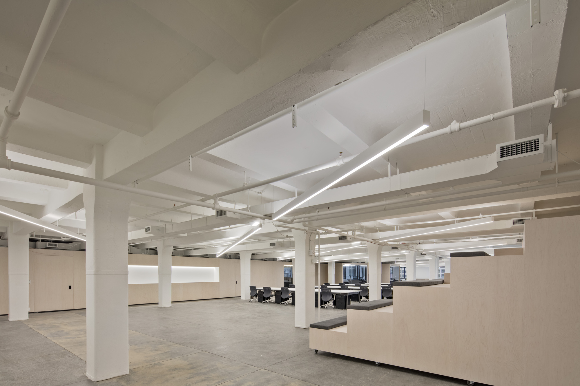 Gallery of Managed By Q Headquarters / Studio A+H - 5