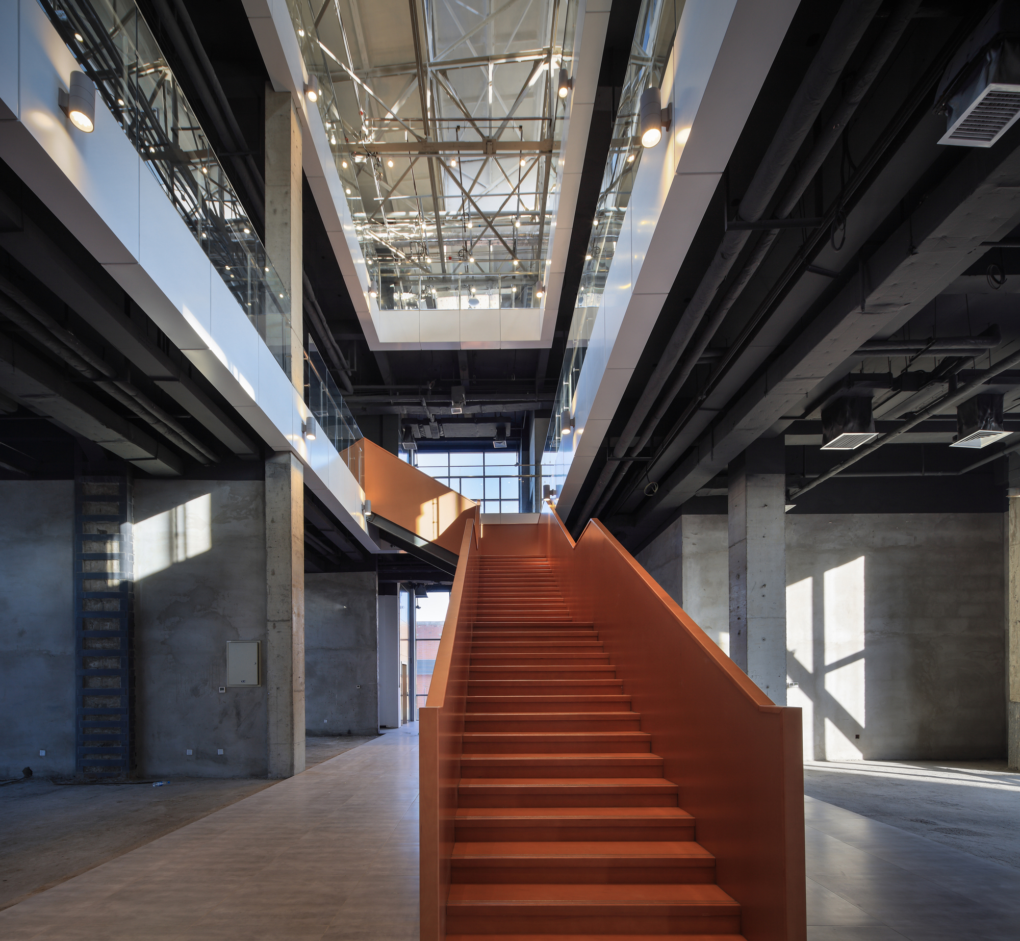 Gallery of Beijing Cultural Innovation Park / COBBLESTONE DESIGN - 5