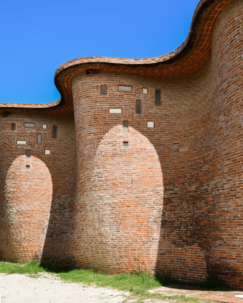 Gallery of The Intricate, Undulating Brickwork at Eladio Dieste's ...