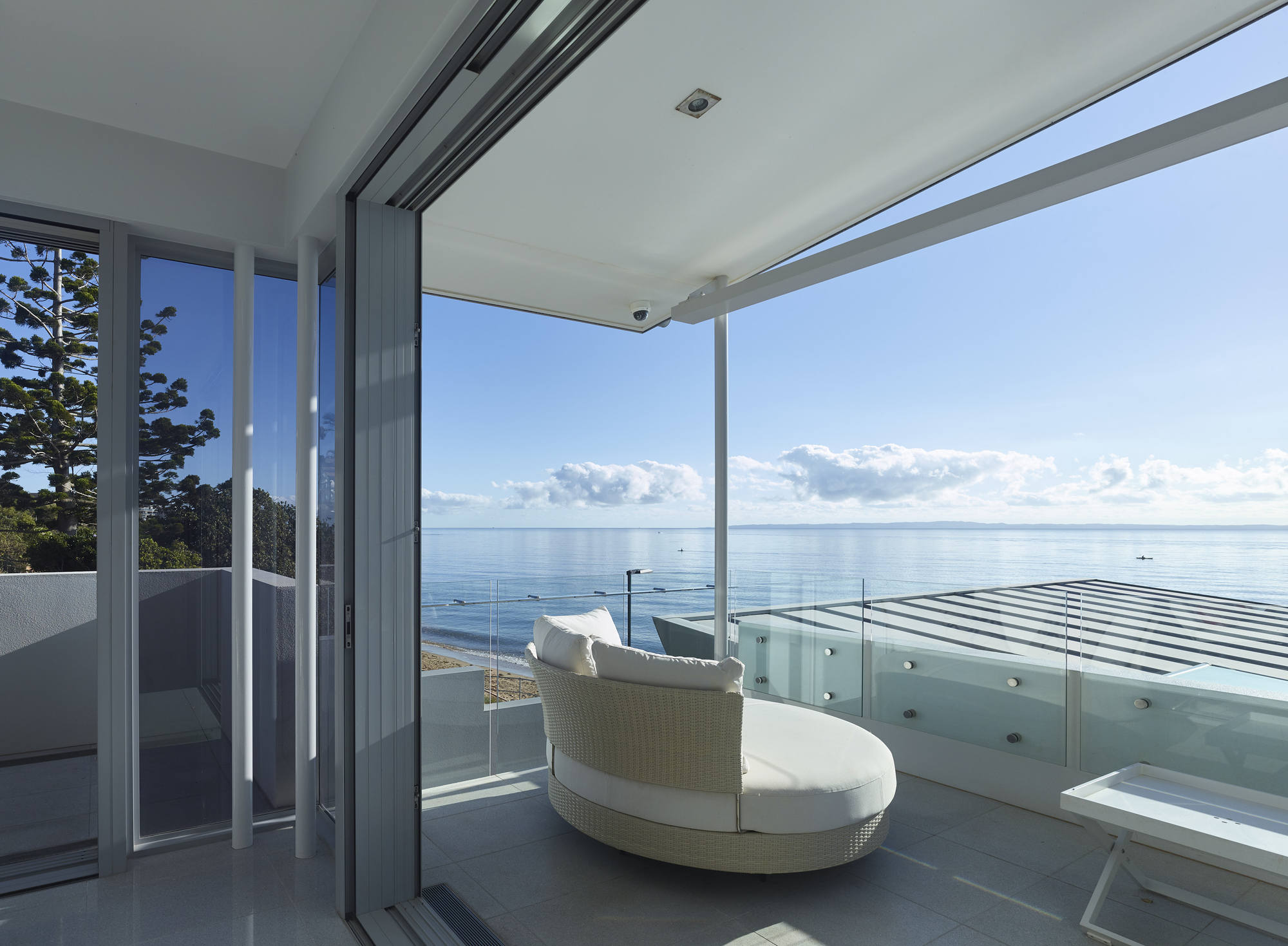 Gallery of Redcliffe Residences / Ian Hamilton Architects - 12