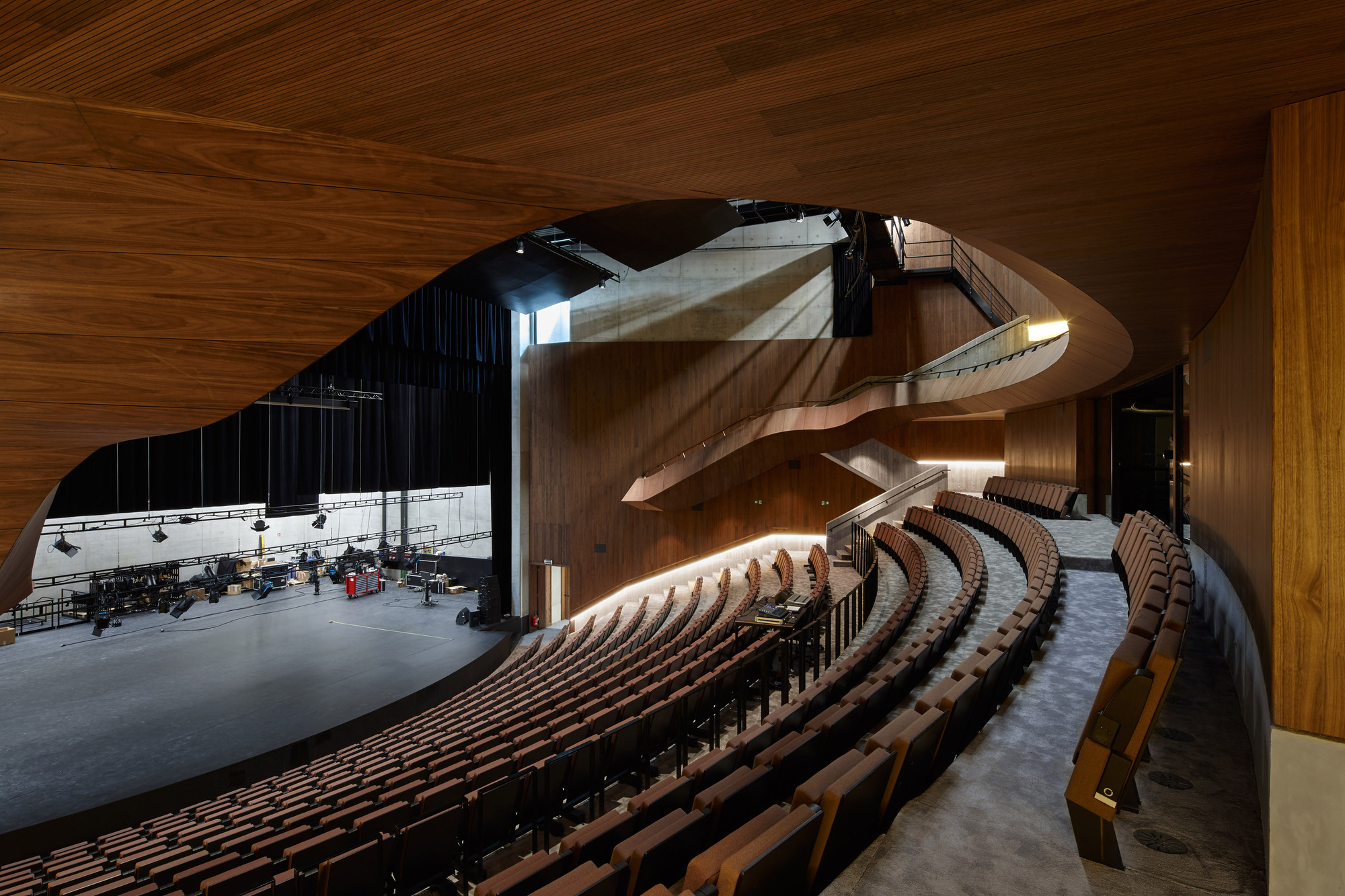 Gallery of Cultural Center and Library ‘De Factorij’ / ebtca ...