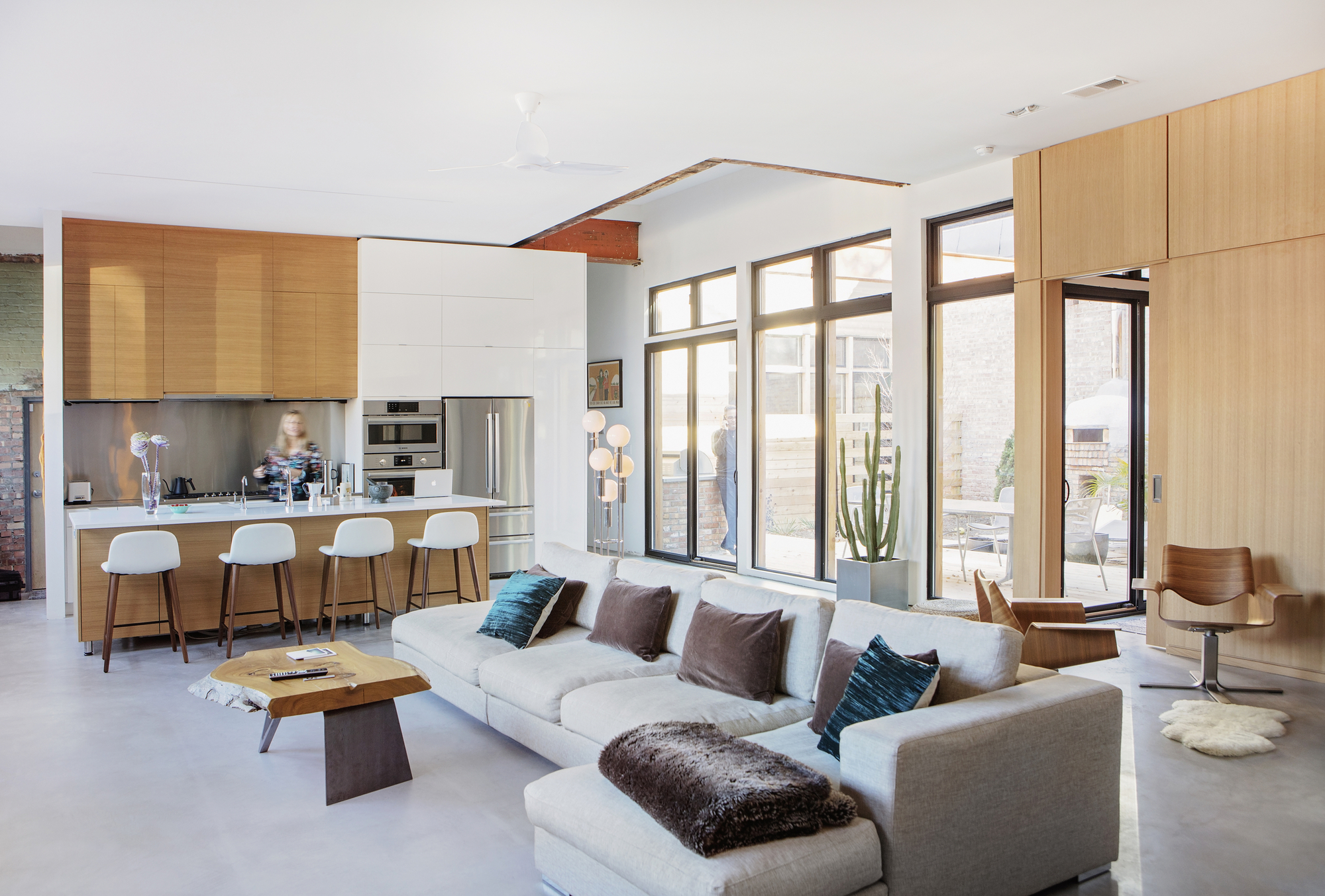 Gallery of Logan Certified / moss Design - 8