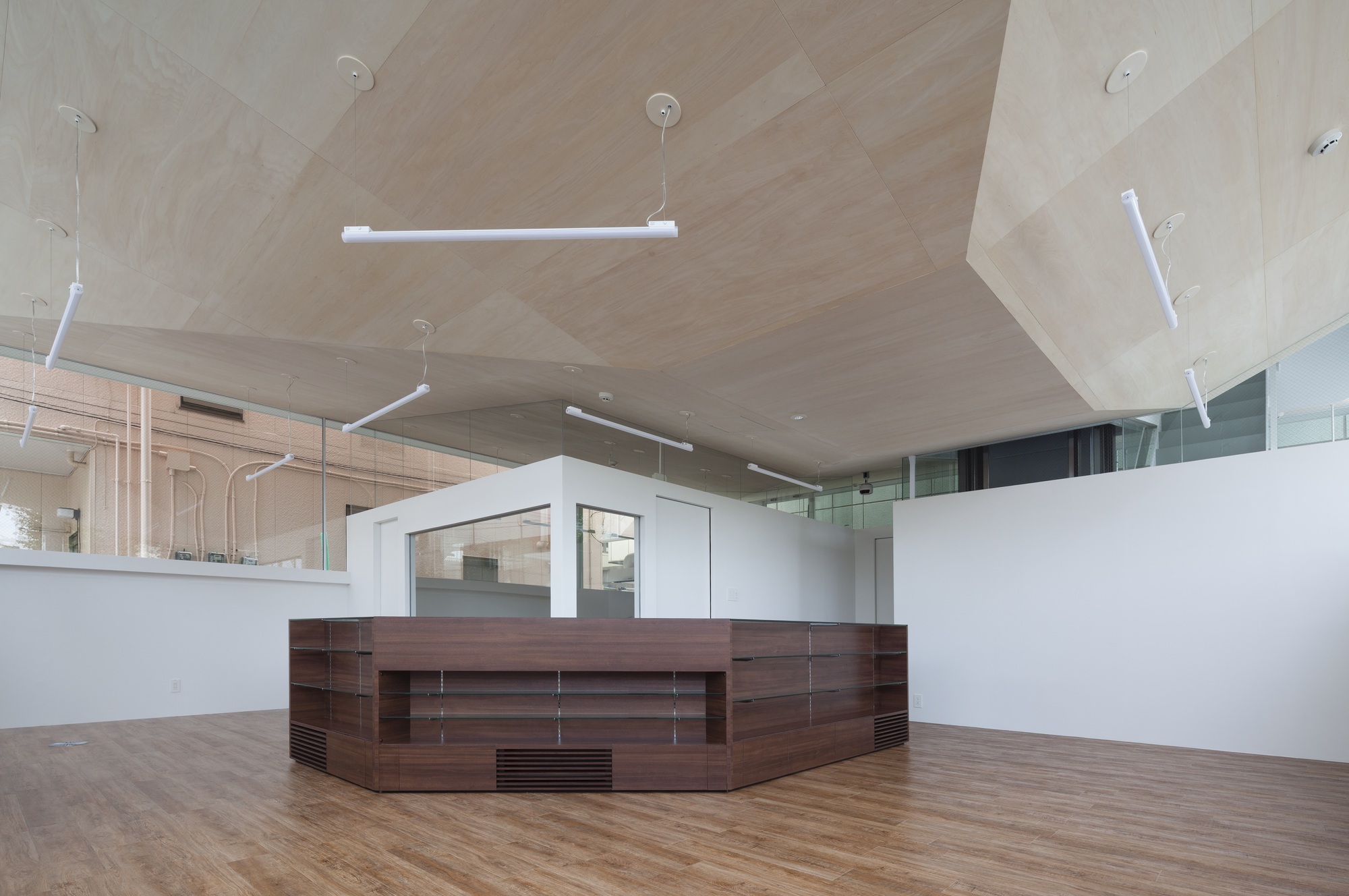 Gallery of Building M / I.R.A. - 9