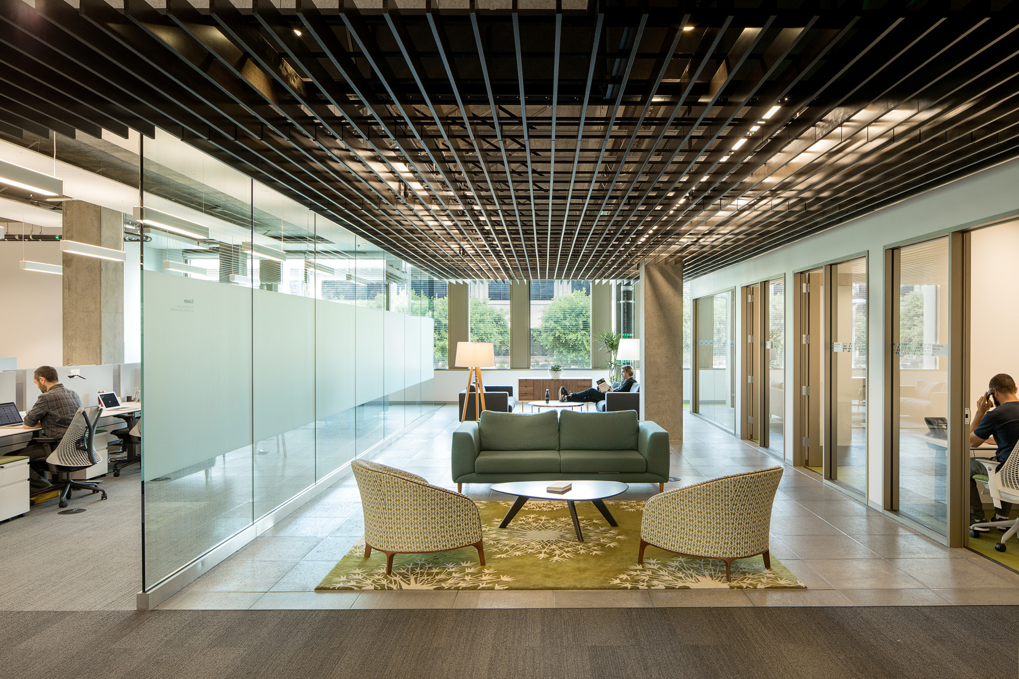 Galeria de Edifício MWB - Intuit Marine Way / WRNS Studio + Clive ...