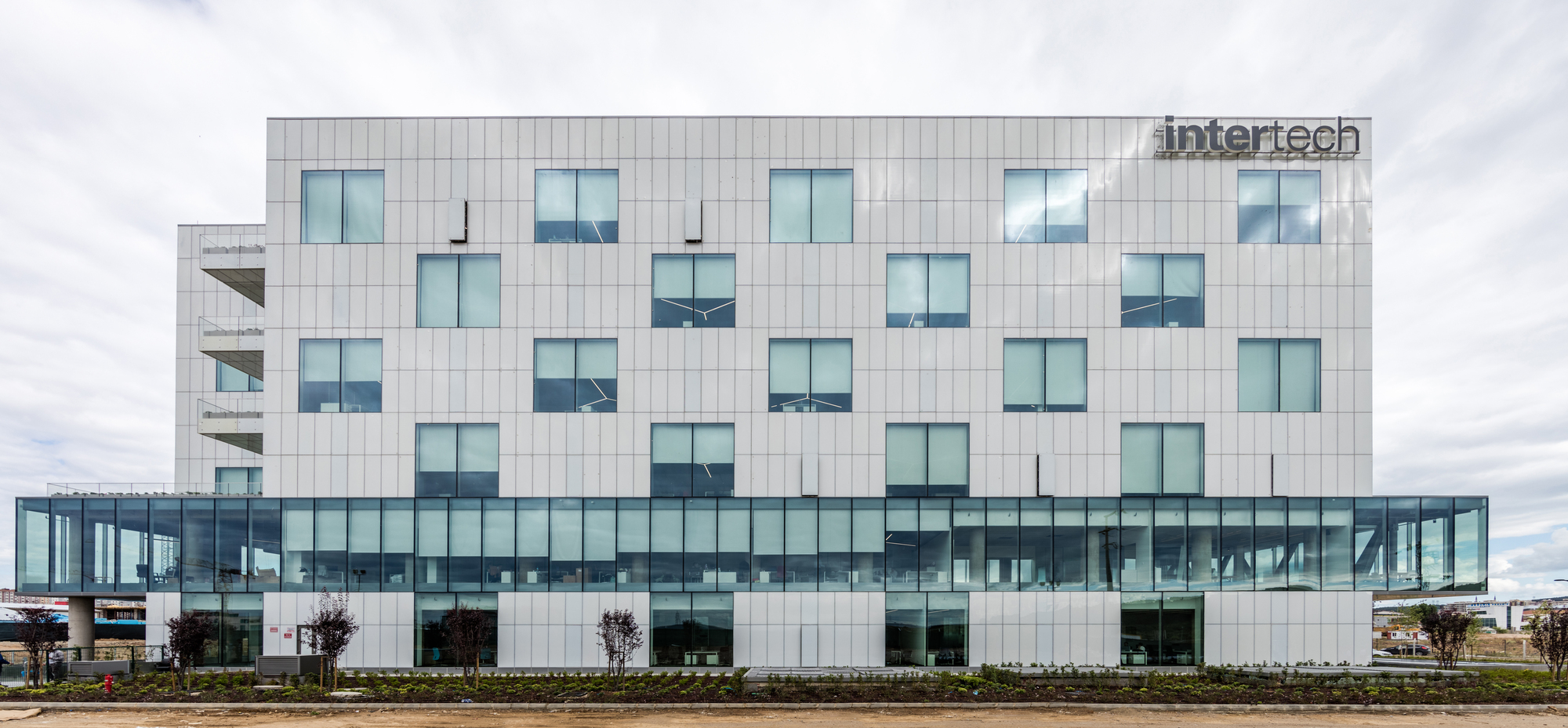 Gallery of Intertech R&D Building / ERA Architects - 23