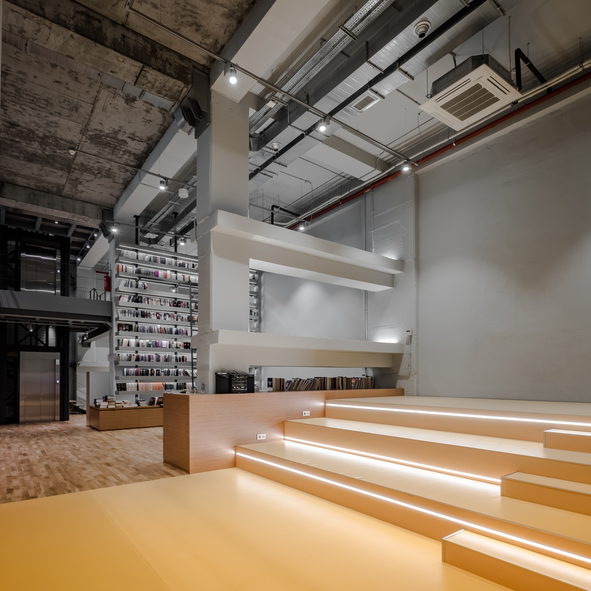 Gallery of Moroglu Arseven Law Office / ERA Architects - 14