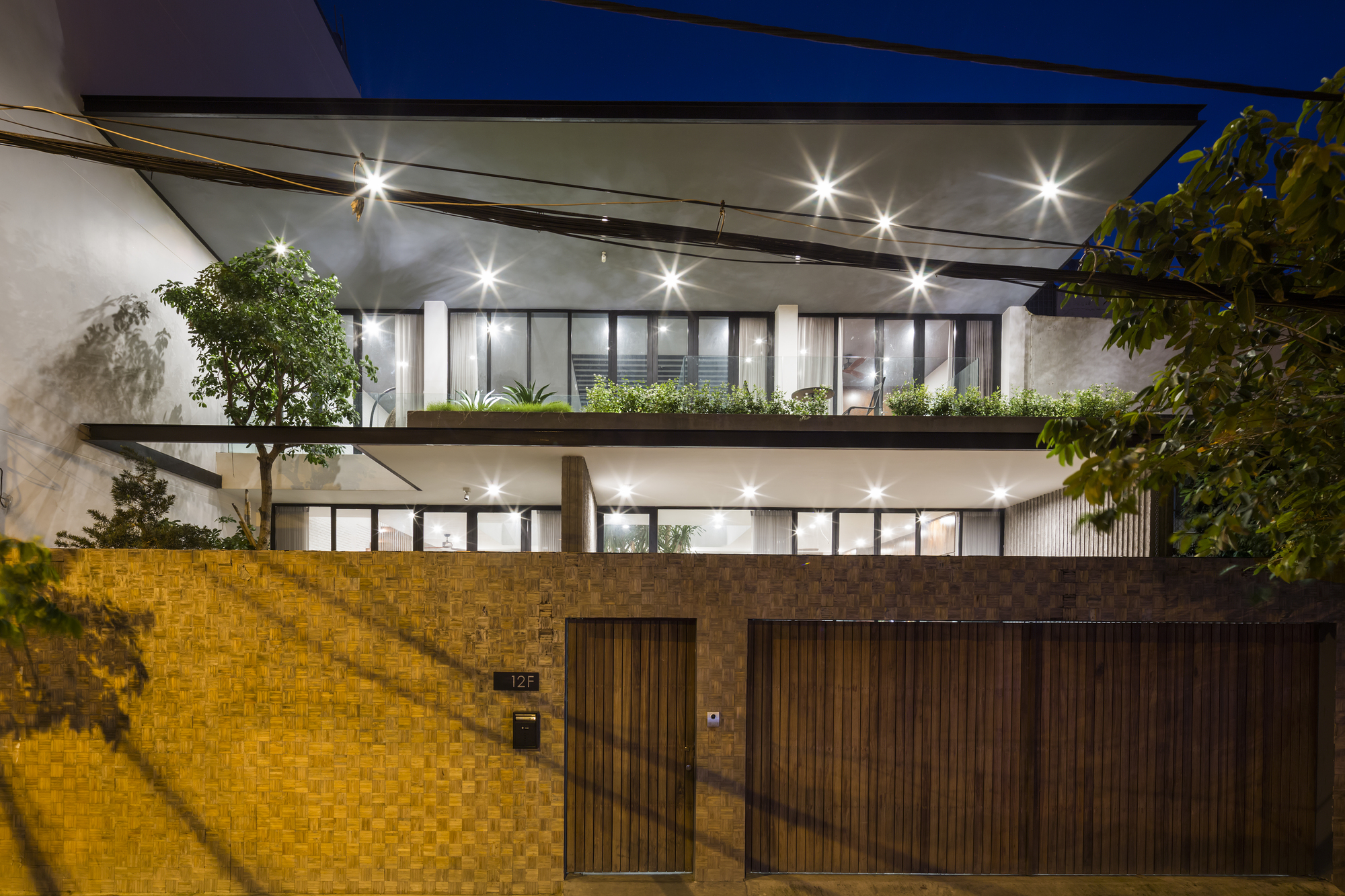 Gallery of Patio House / MM++ architects - 16
