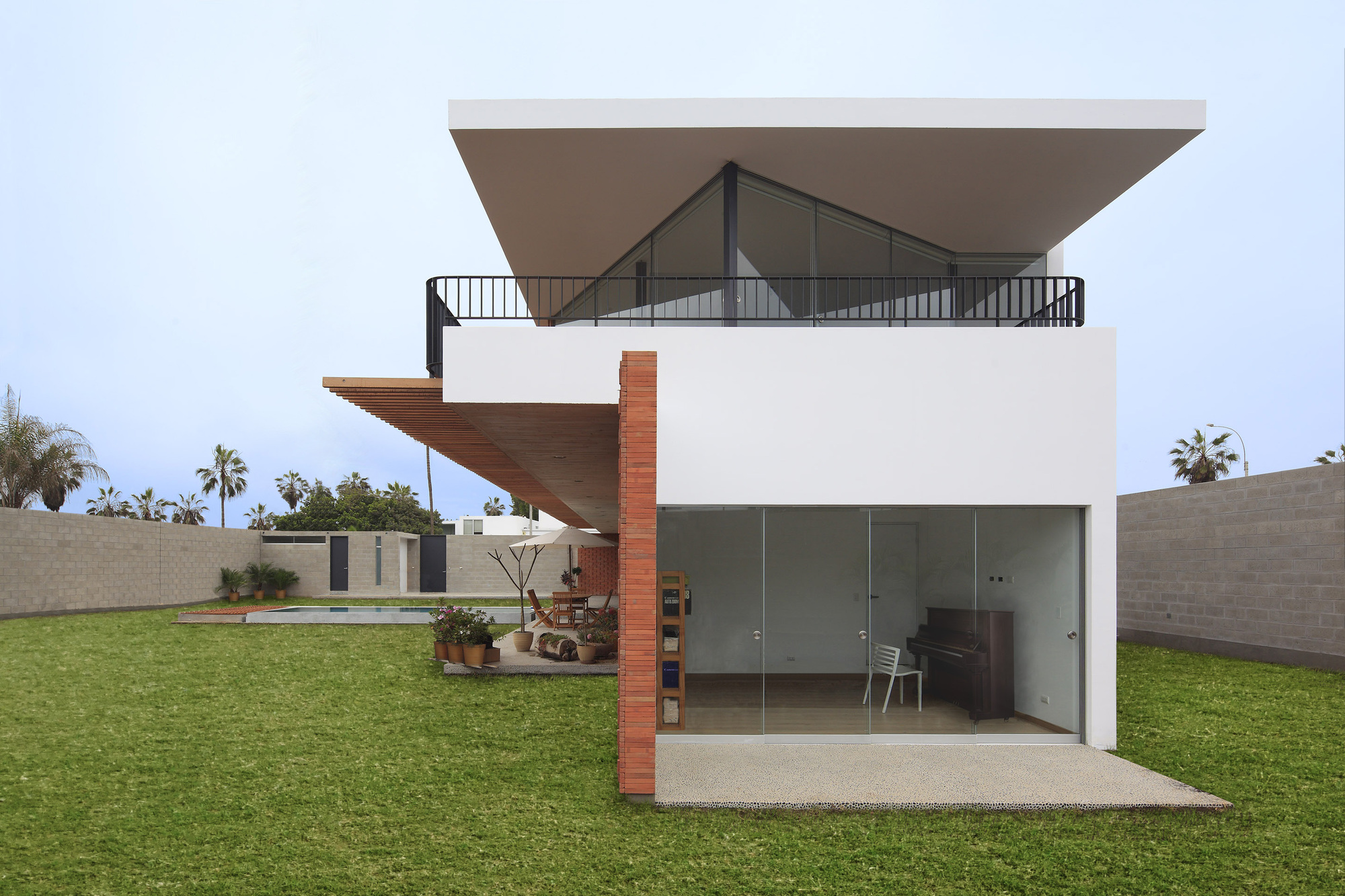 Galería de Casa ChaPa / Poggione + Biondi Arquitectos - 21