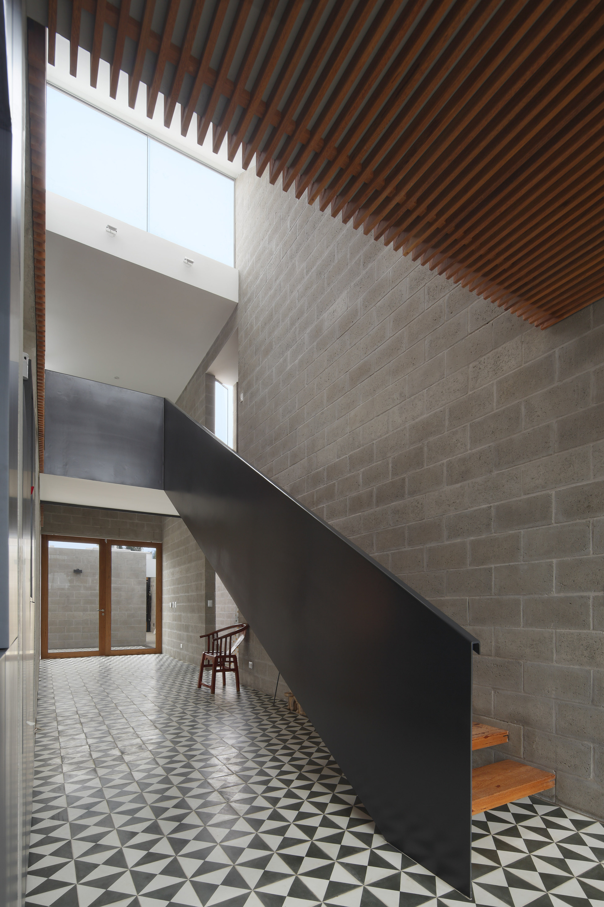 Galeria de Casa ChaPa / Poggione + Biondi Arquitectos - 11