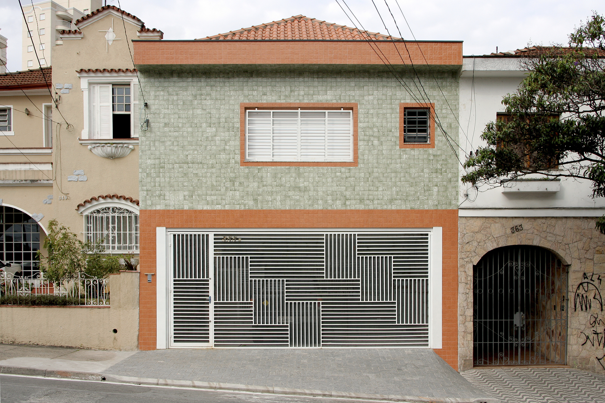 Gallery of São Paulo's Anonymous Architecture Captured by Alberto Simon ...