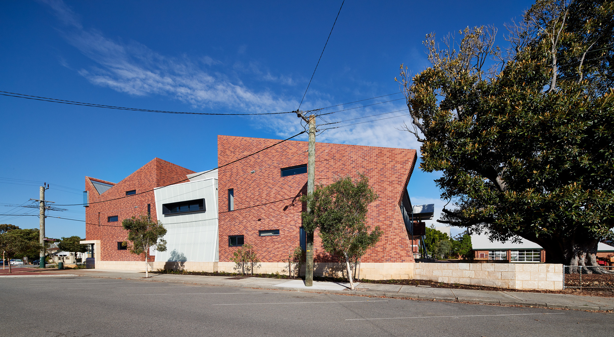 Gallery of Highgate Primary School / iredale pedersen hook architects - 14