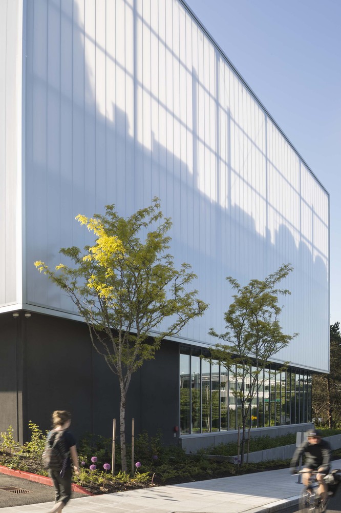 Gallery of University of Washington West Campus Utility Plant / Miller ...