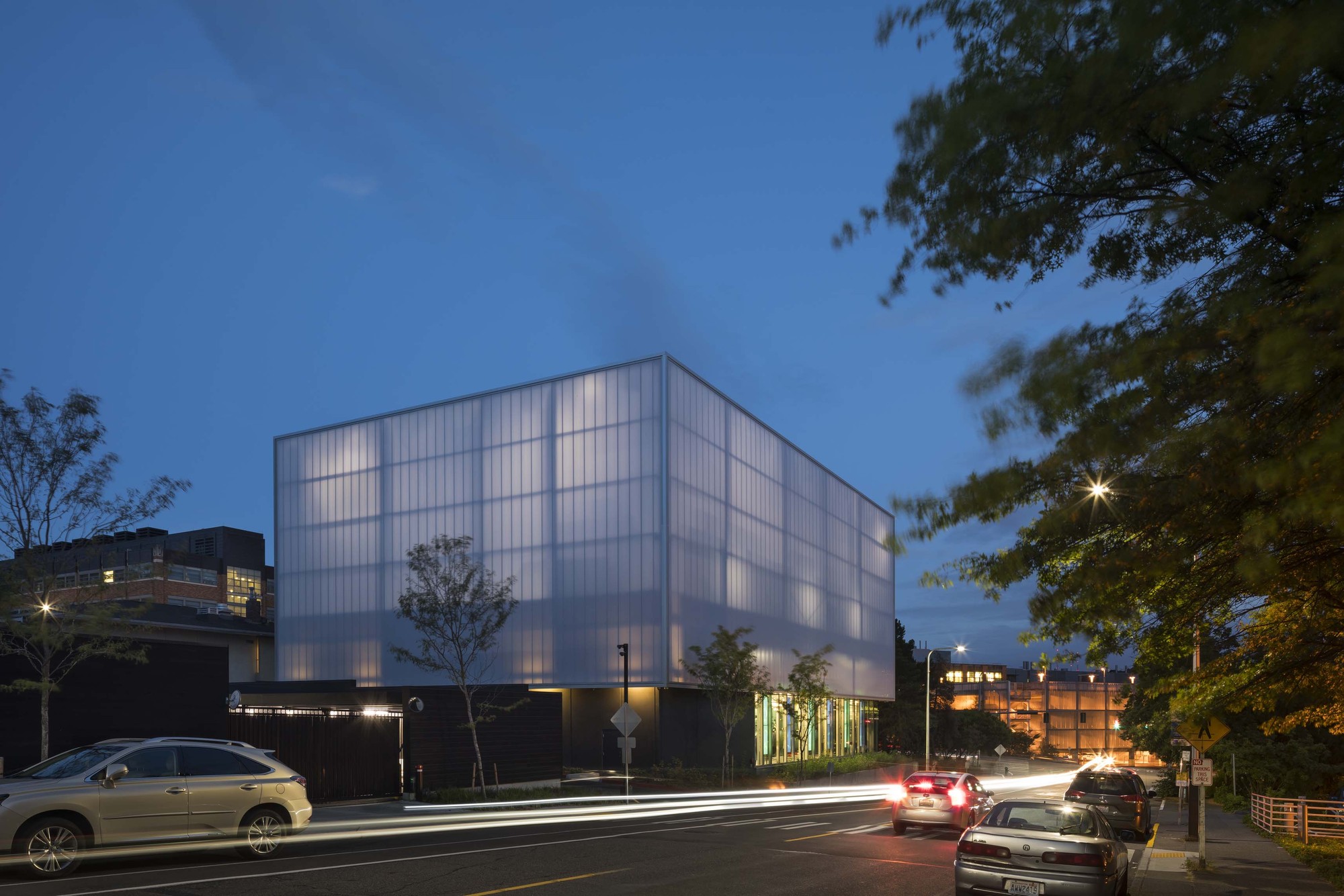 Gallery of University of Washington West Campus Utility Plant / Miller ...