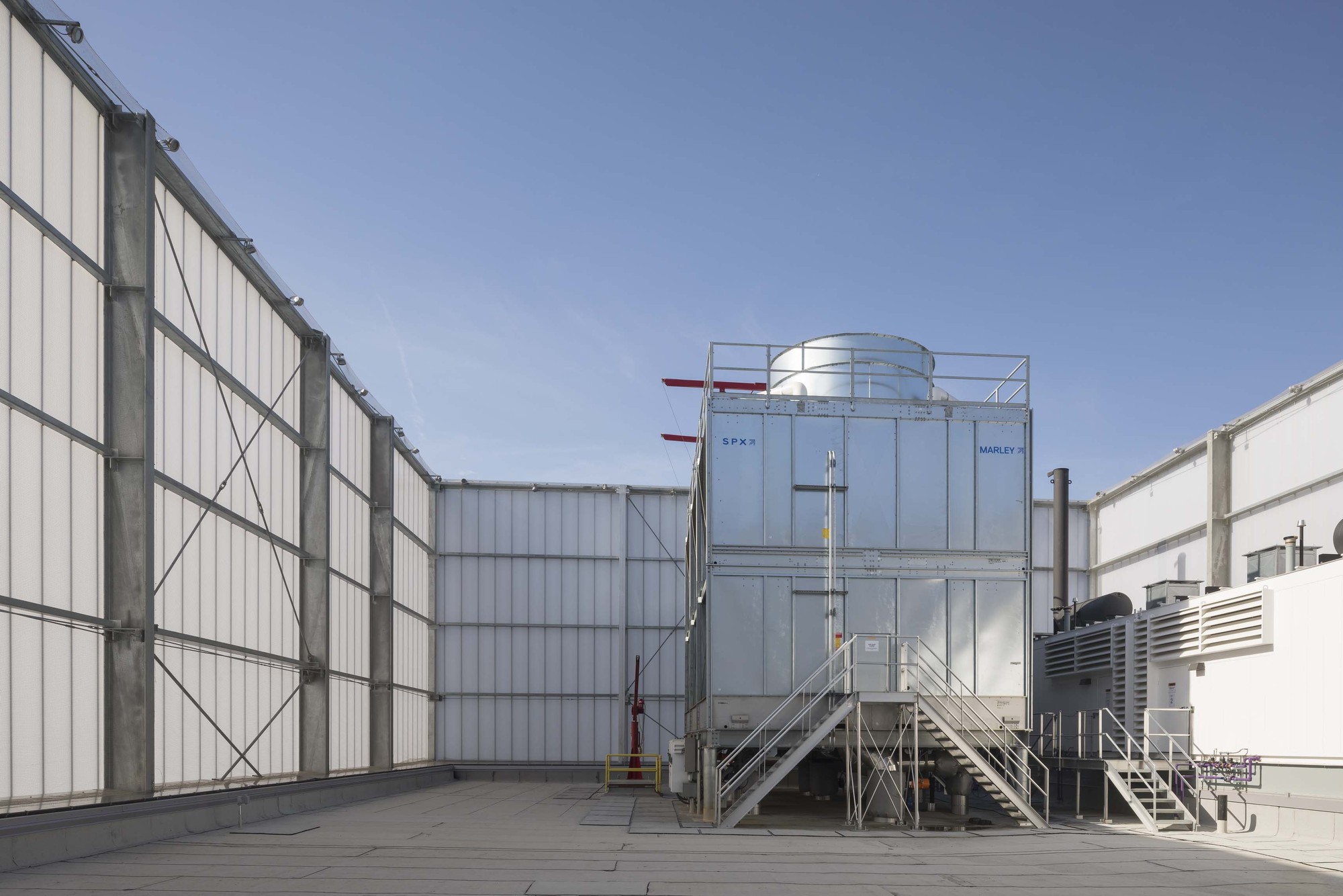 Gallery of University of Washington West Campus Utility Plant / Miller ...