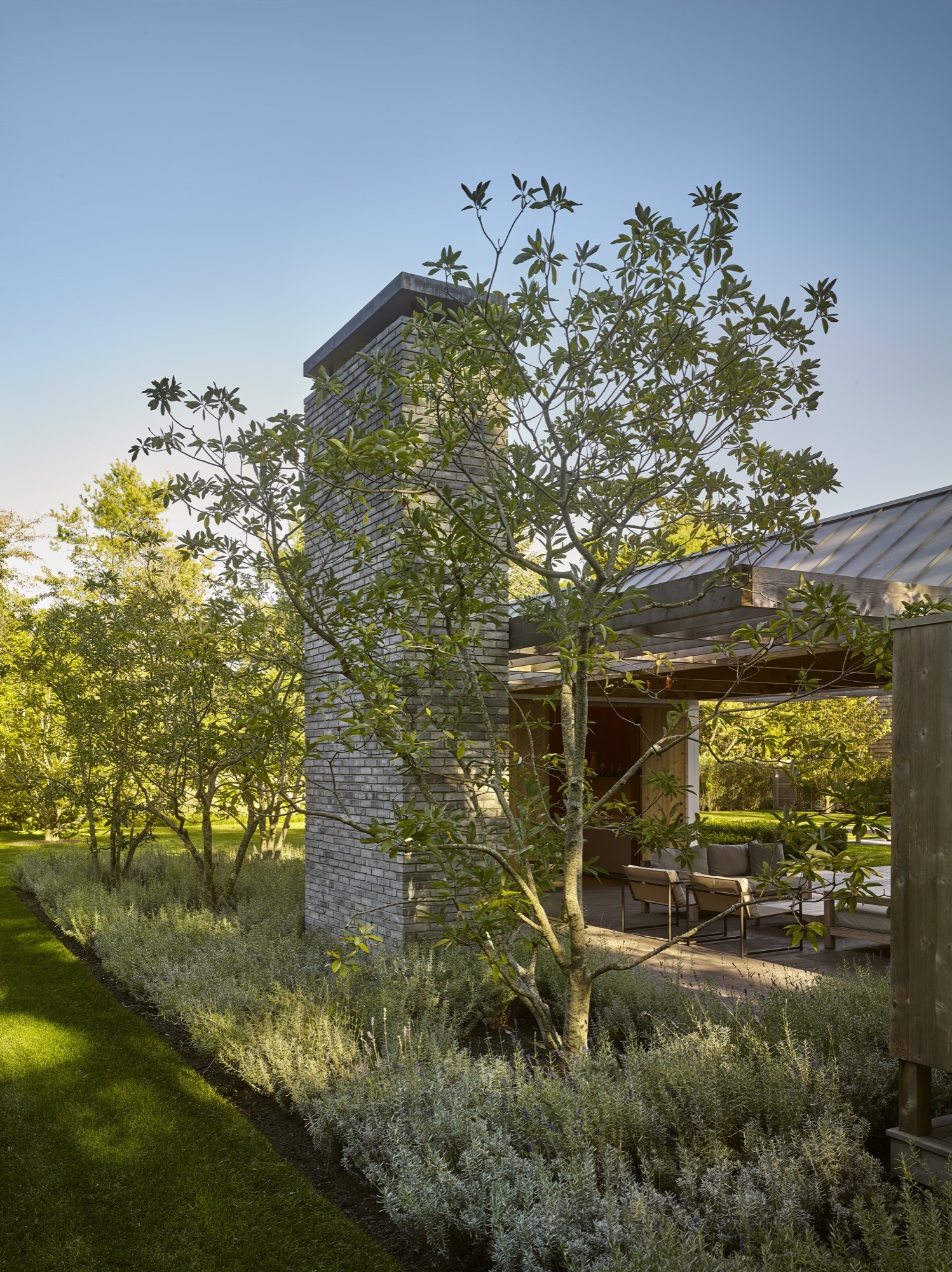 Gallery of Further Lane Pool House / Robert Young Architects - 5