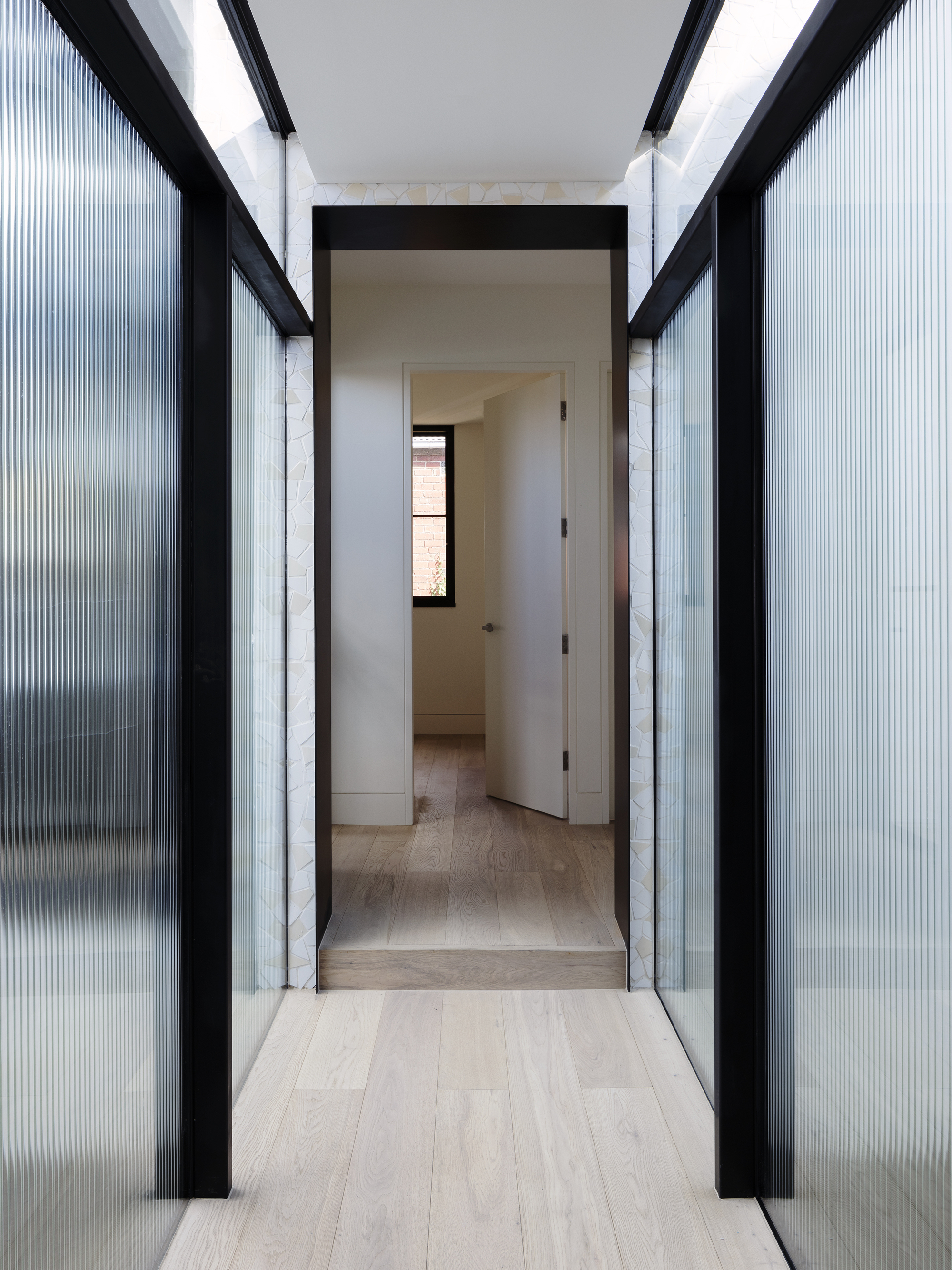 Gallery of Argyle Street Apartments / Pandolfini Architects - 10