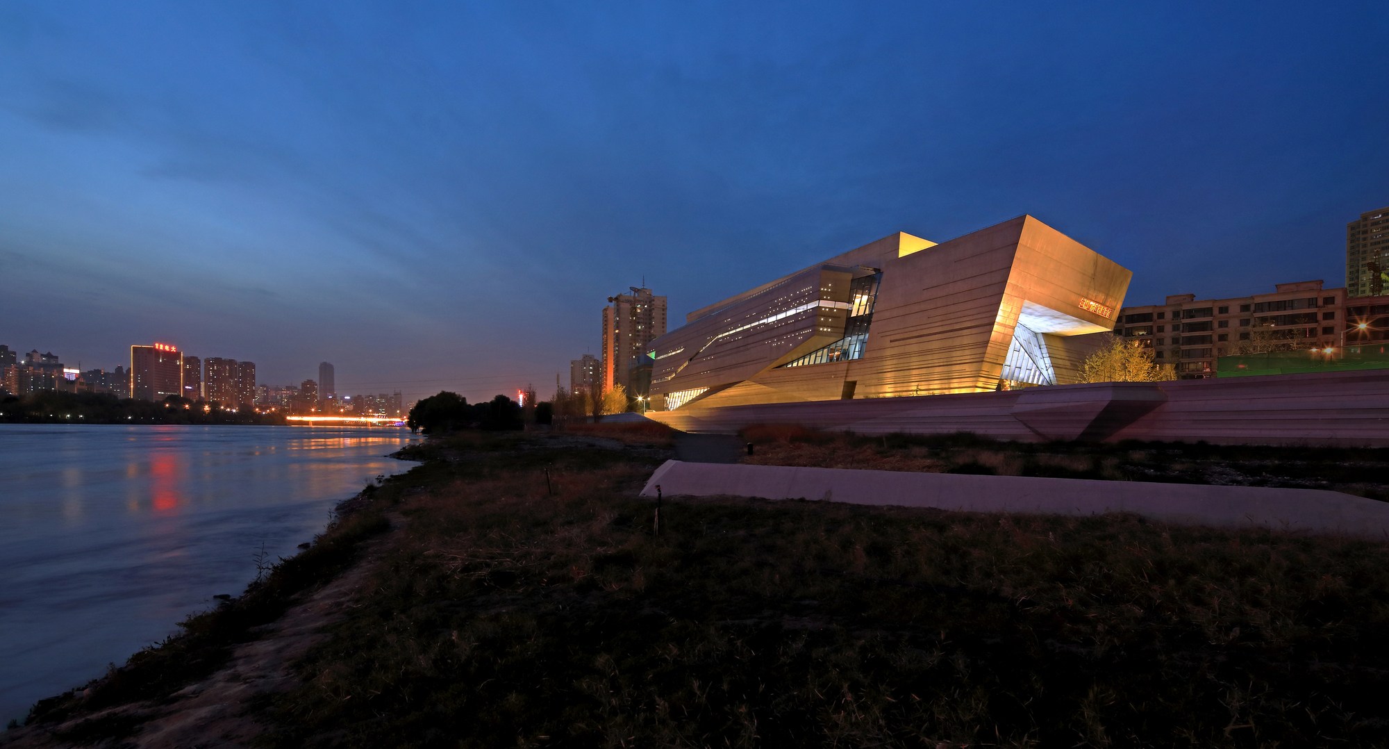 Gallery of Lanzhou Planning Exhibition Hall / China Architecture Design ...