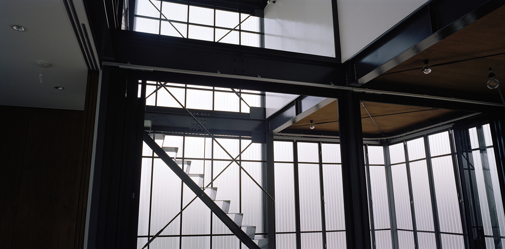 Gallery of Corrugated-Sheet House / Daisuke Yamashita Architects - 24