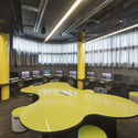 The Geoff Handbury Science and Technology Hub / Denton Corker Marshall ...