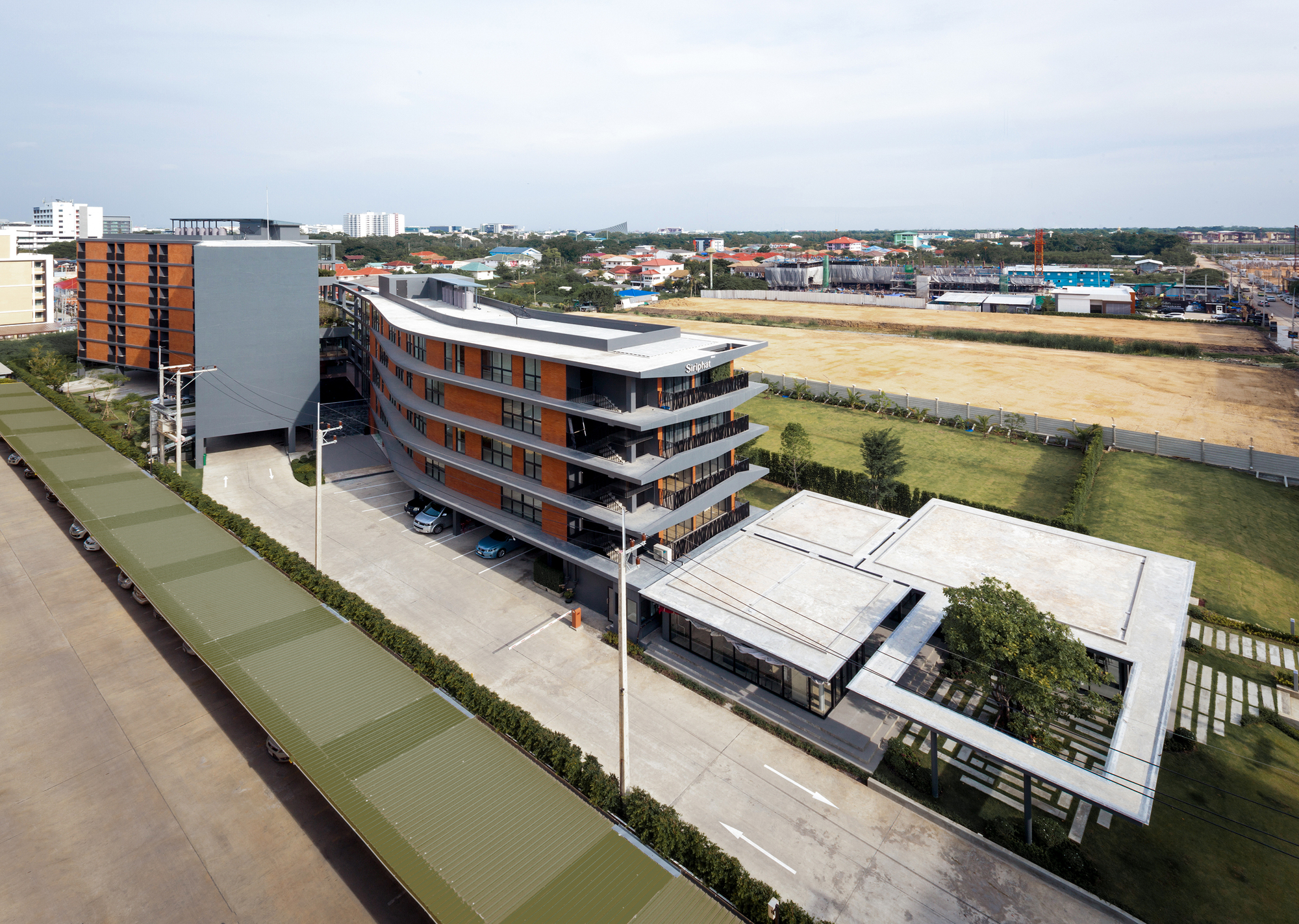 Gallery of Siriphat Dormitory / IDIN Architects - 8