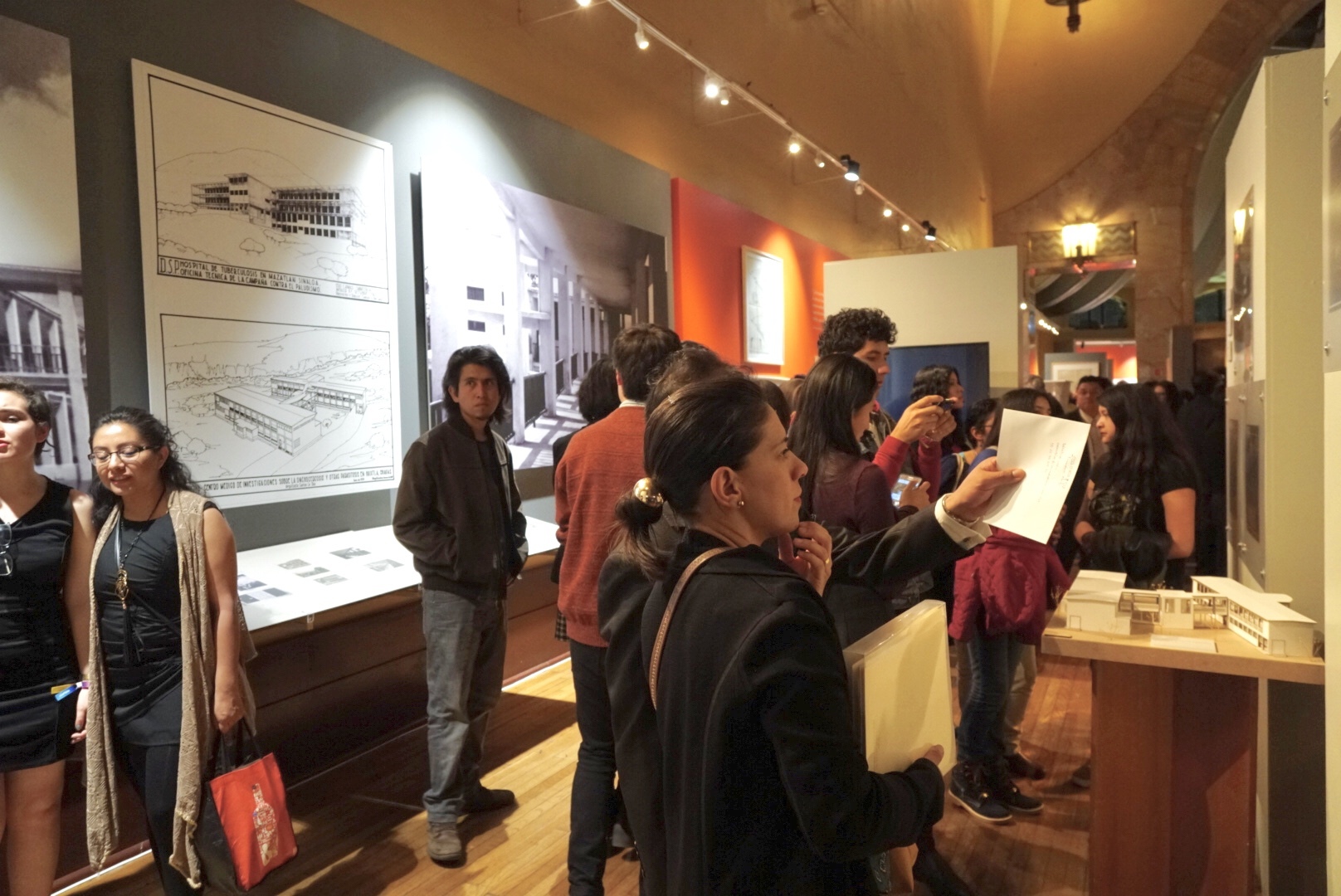 Galería de 'La otra modernidad' Carlos Leduc en el Museo Nacional de ...