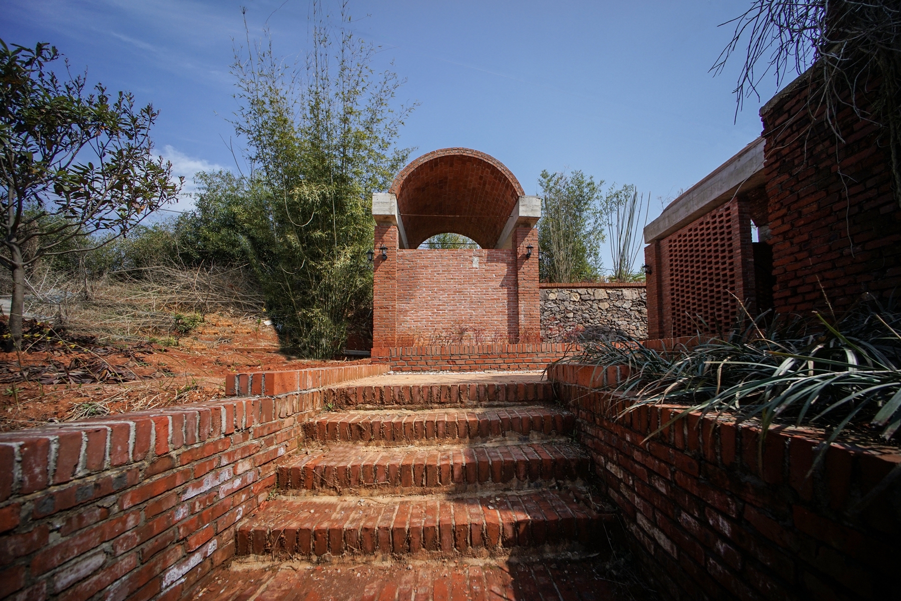Gallery of Red Brick Country Auditorium / Huazhong University of ...