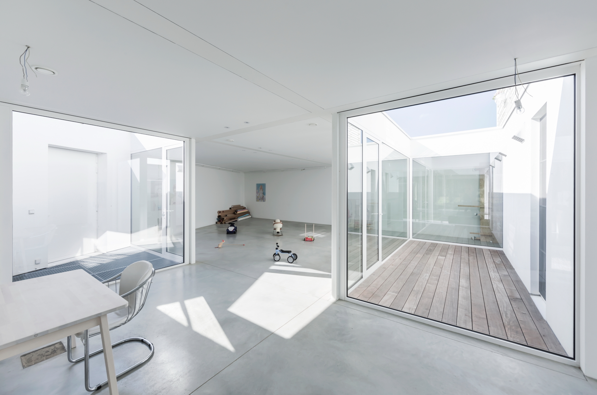 Gallery of House CR / dmvA - 20