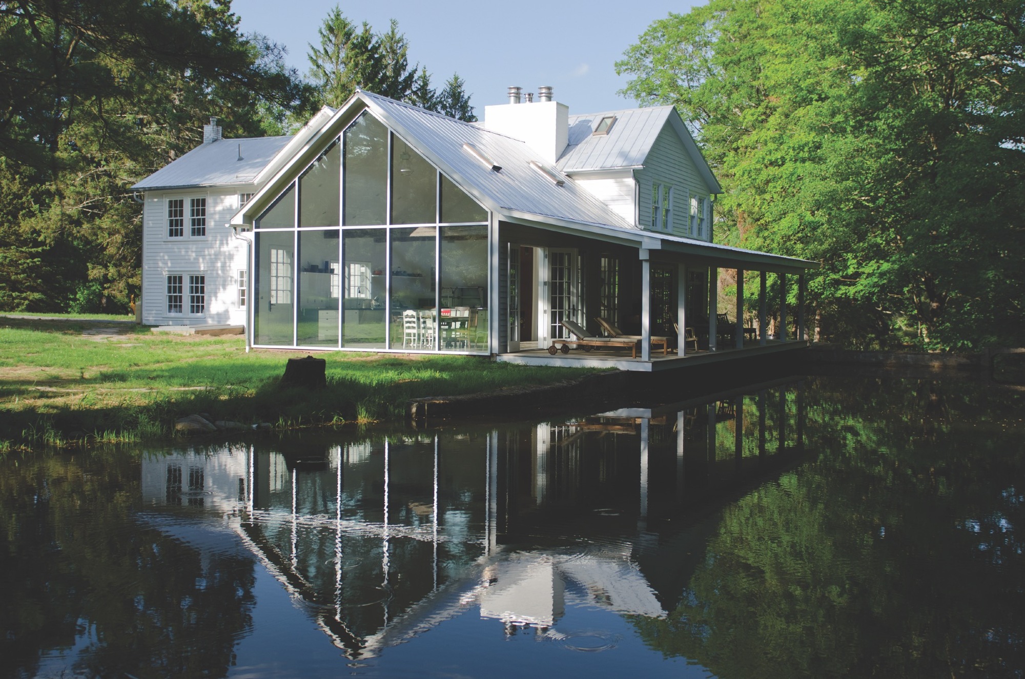 Gallery of Floating Farmhouse / Givonehome - 13