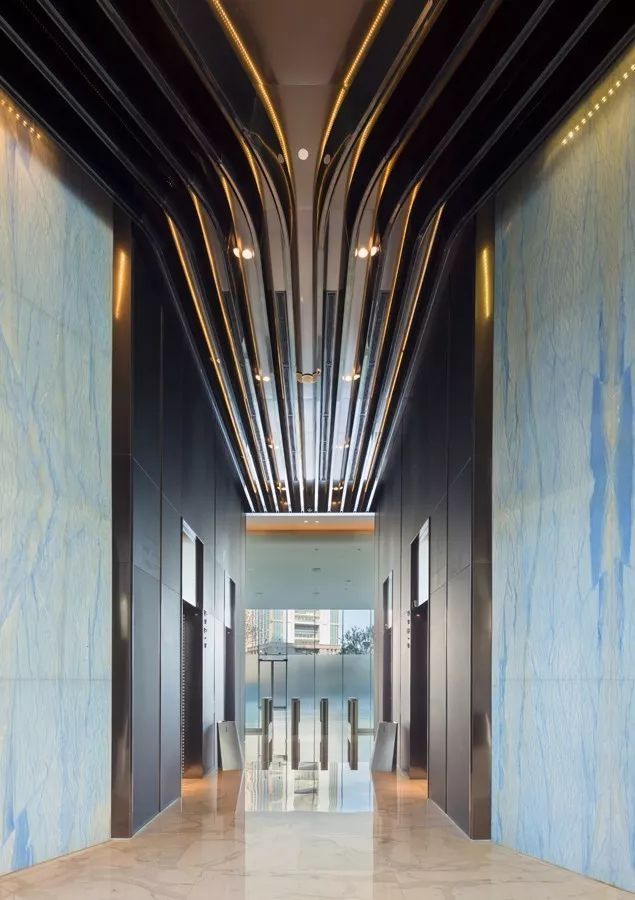 Gallery of Nanchang Sinic Center / Shanghai Tianhua Architecture ...