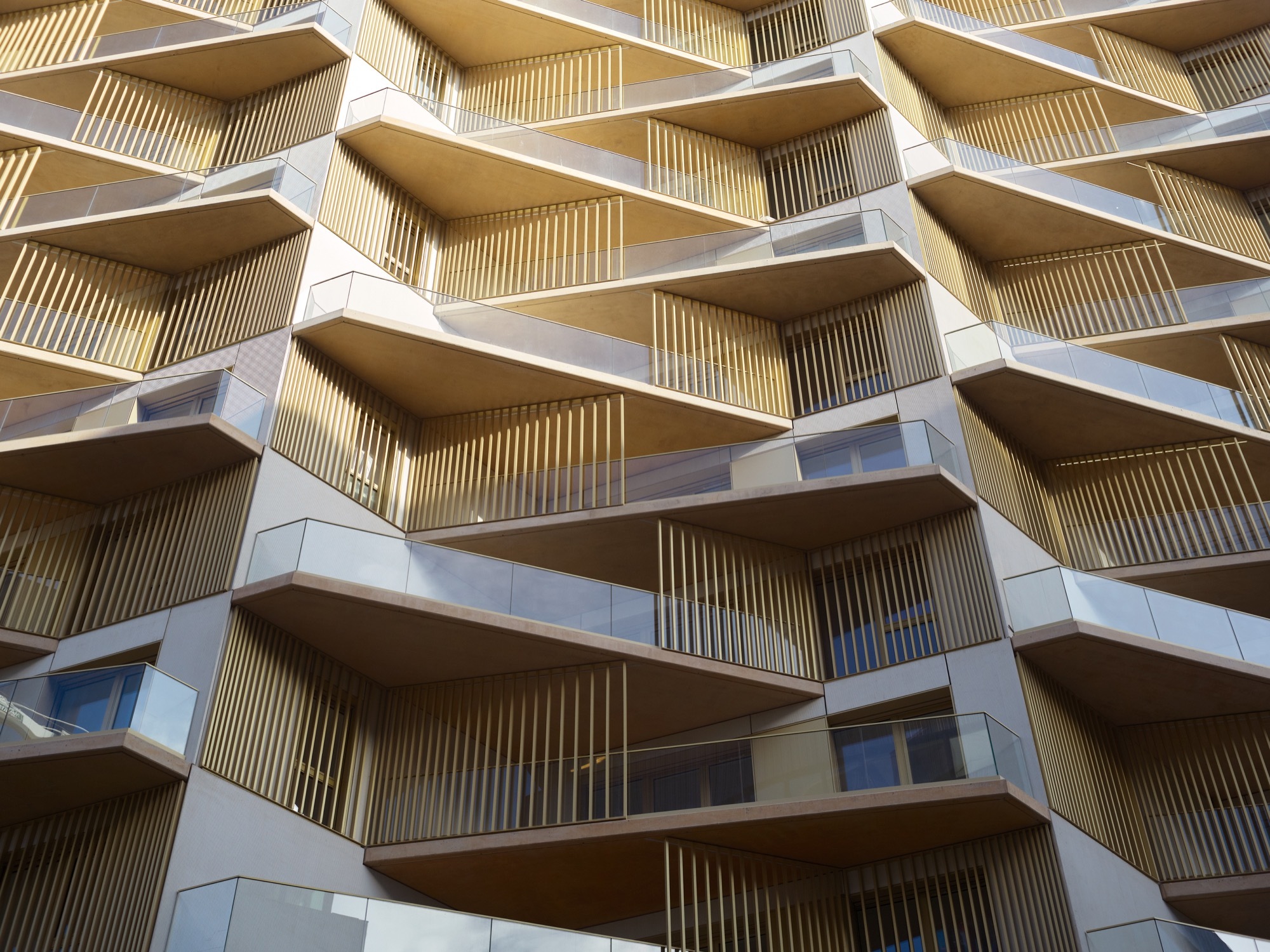 Galeria de ALLURE - Origami XXL / FRESH Architectures & ITAR ...