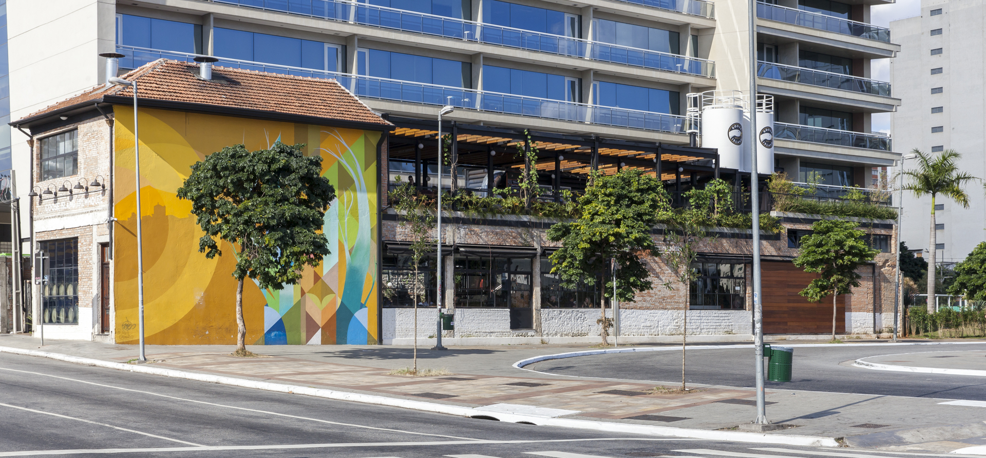 Gallery of Goose Island Brewhouse / SuperLimão + McKinley Burkart - 41