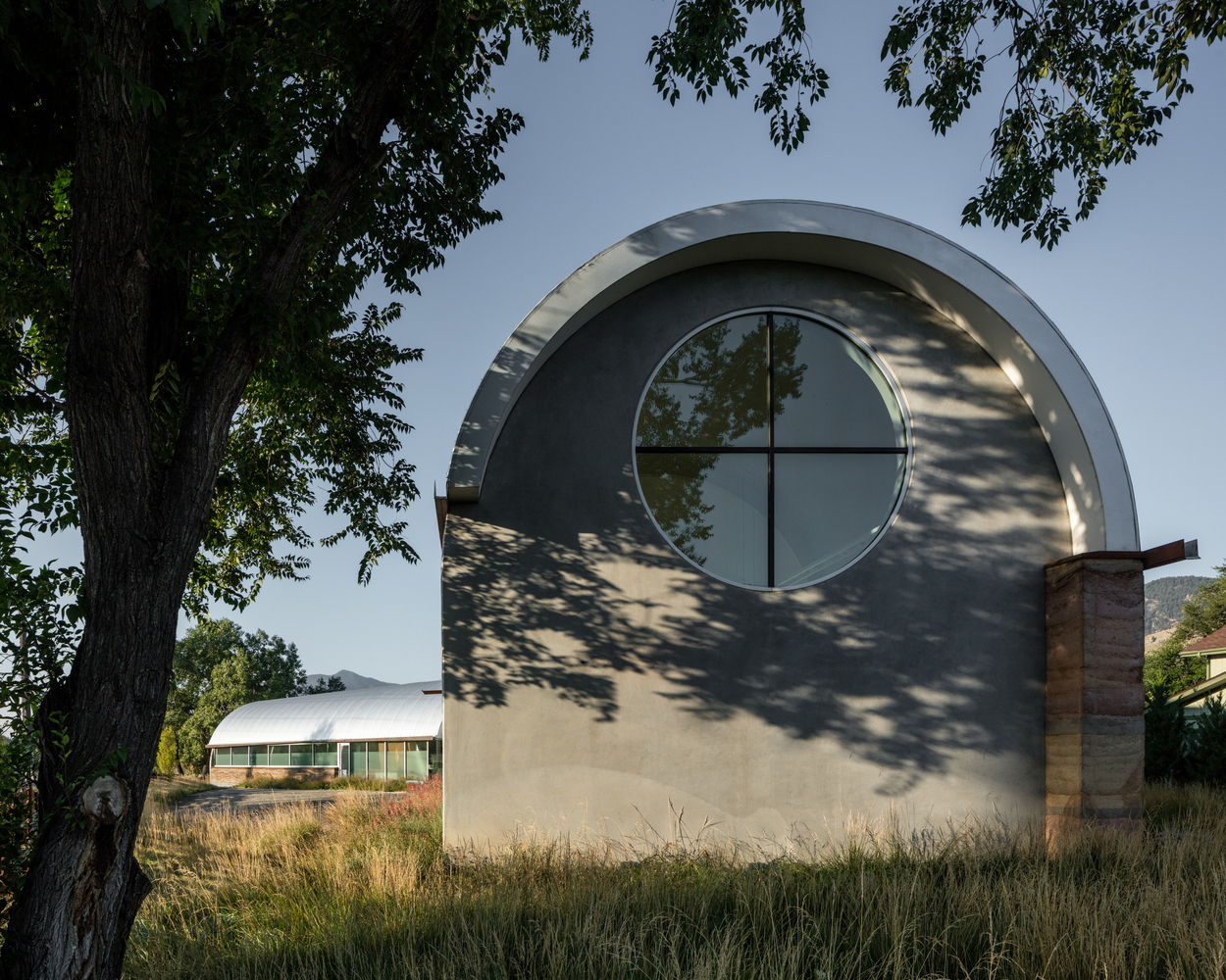 Gallery of Swoon Art House / Tres birds workshop - 4