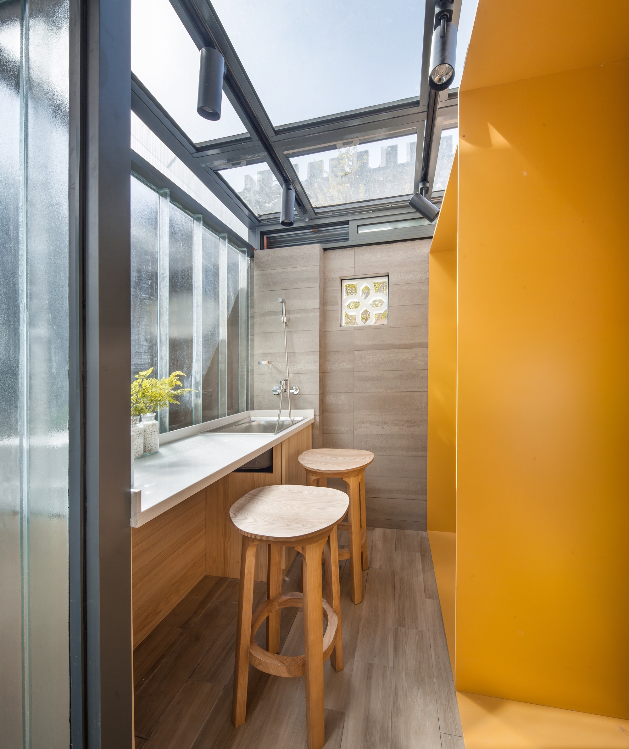 Gallery of Home of Pets / HDD - 9