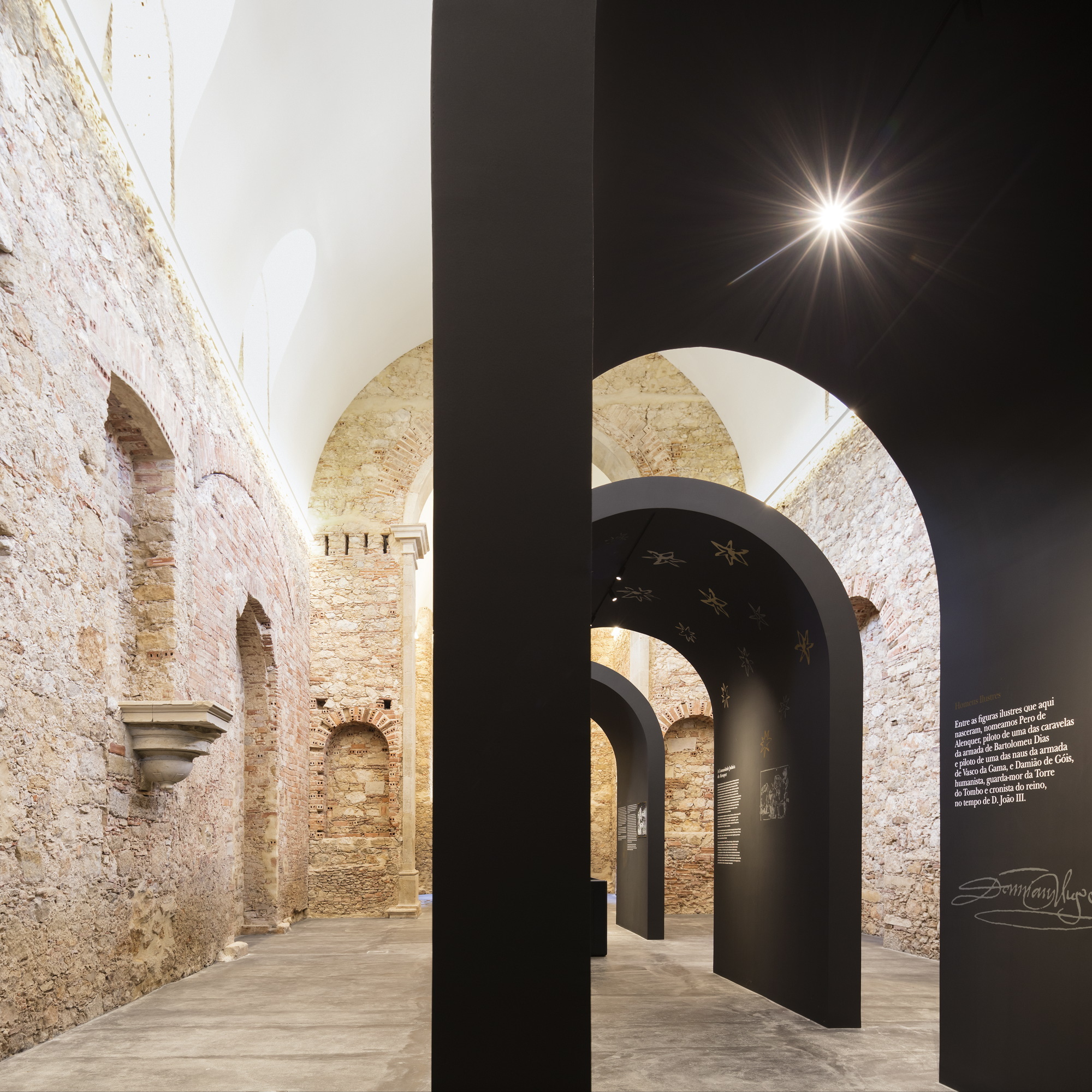 Gallery of Damião de Góis Museum and the Victims of the Inquisition ...