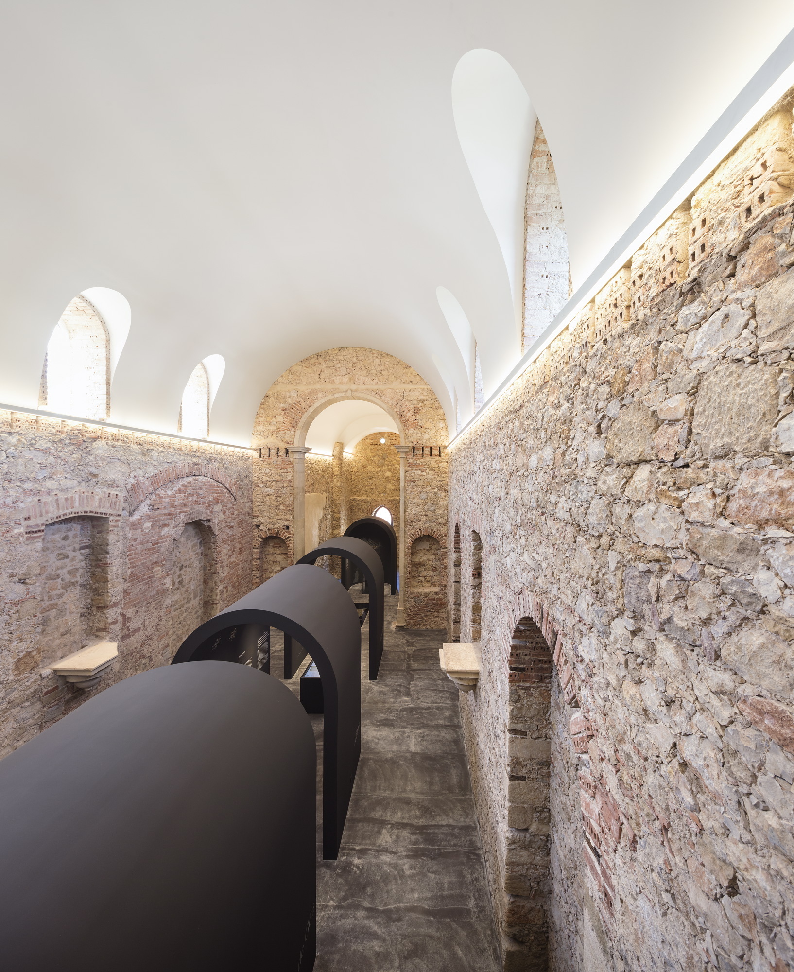 Gallery of Damião de Góis Museum and the Victims of the Inquisition ...