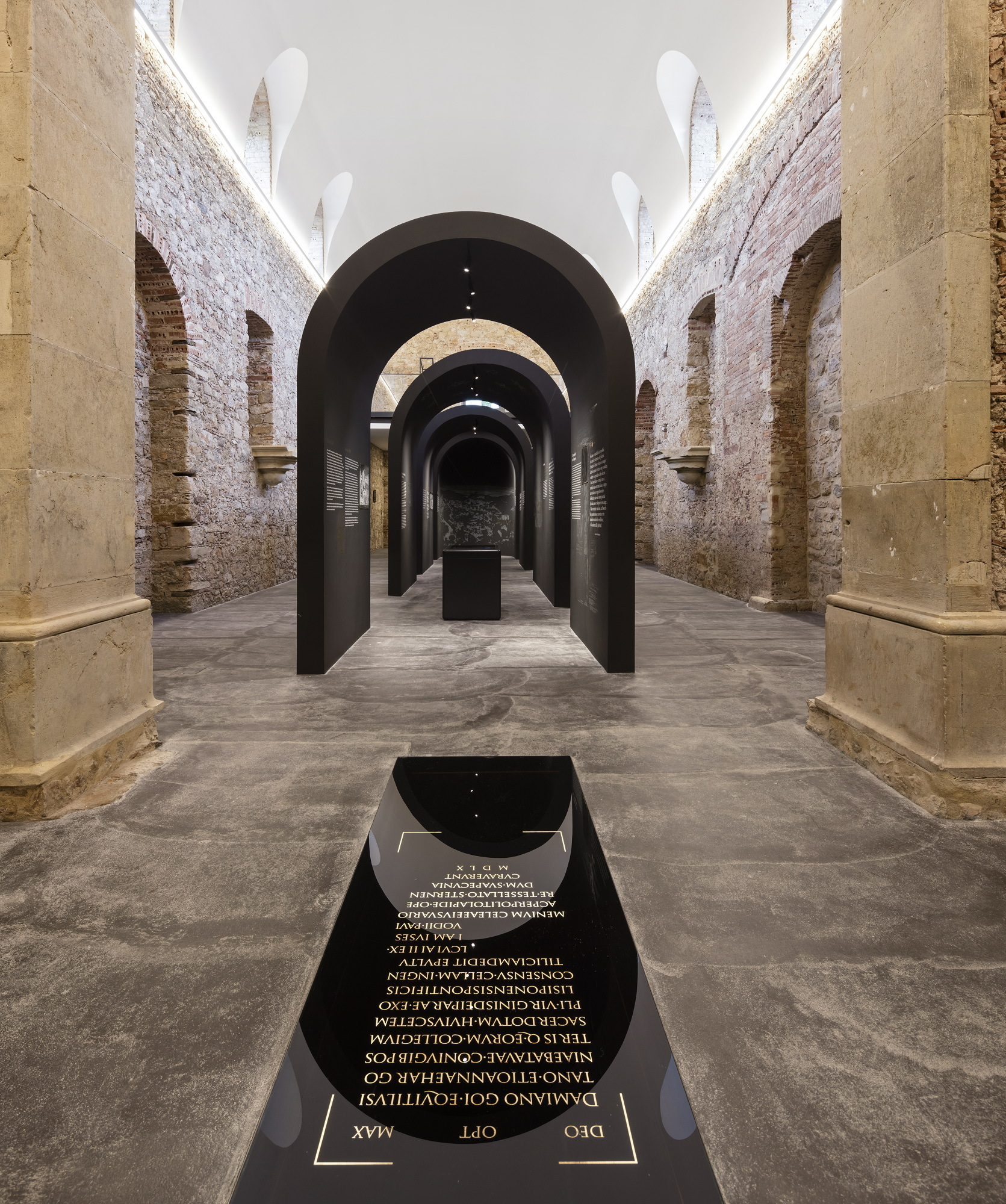 Gallery of Damião de Góis Museum and the Victims of the Inquisition ...