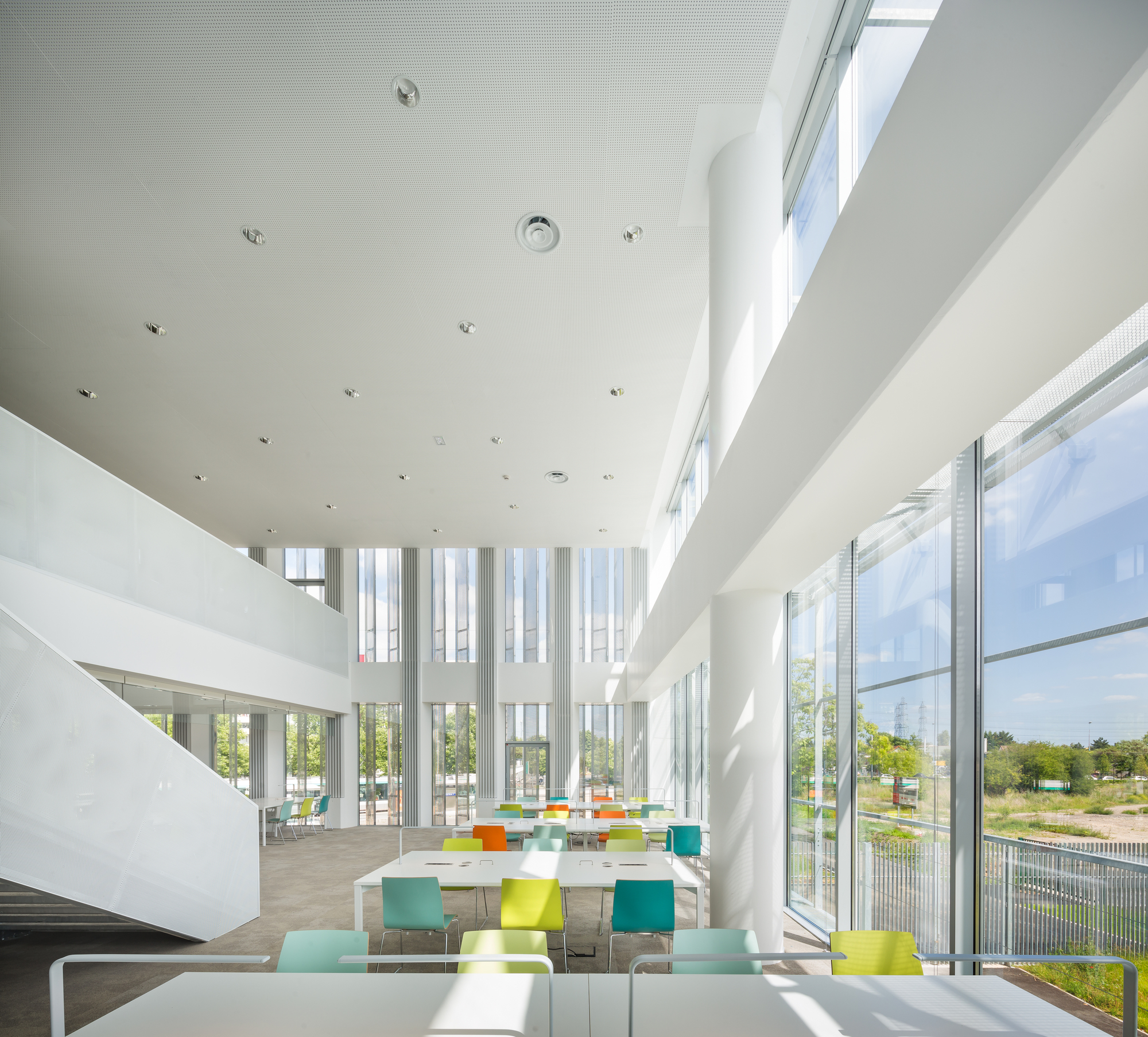 Gallery of Edgar Morin University Library / ROPA & Associés Architectes ...