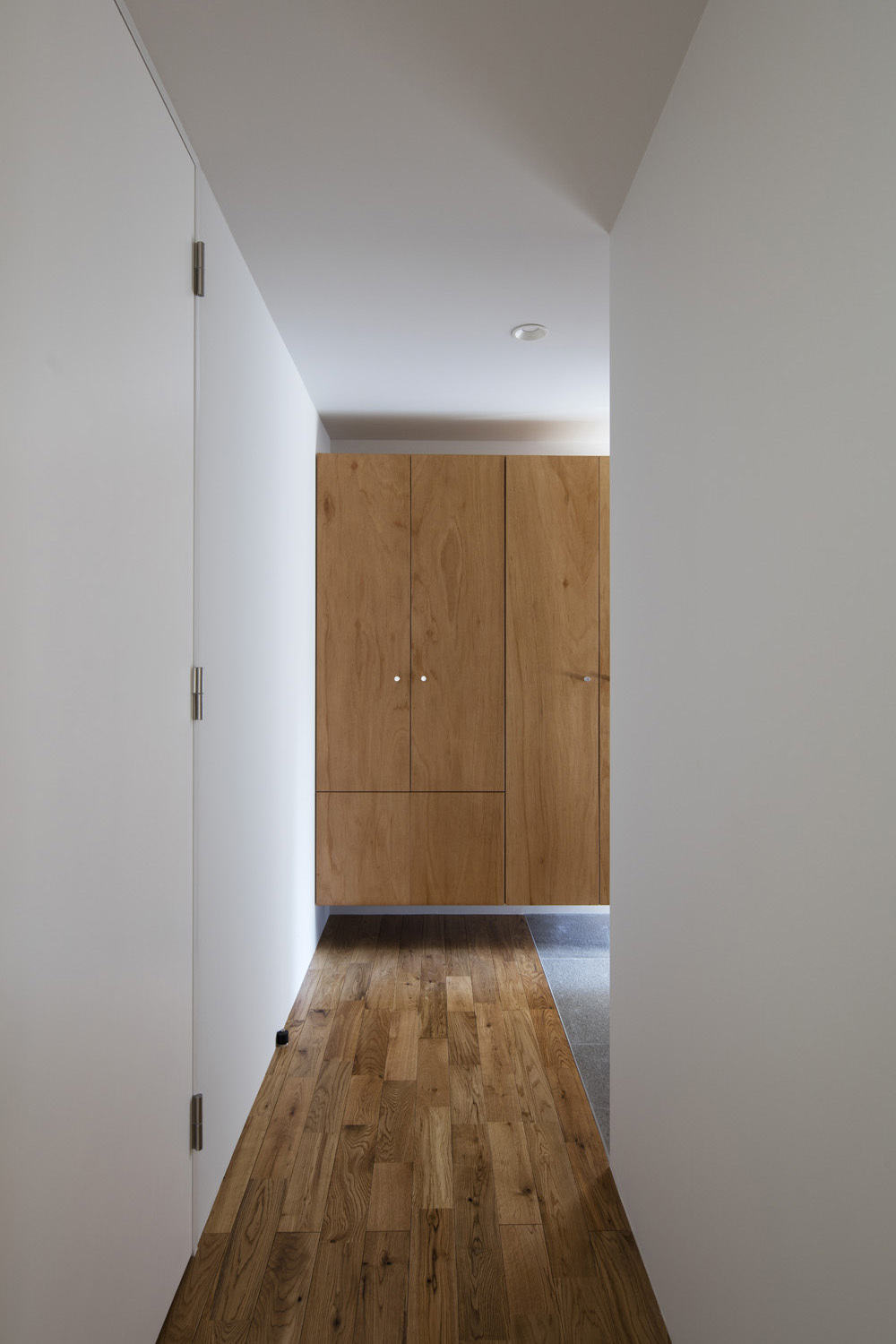 Gallery of 32.4°House / Naf Architect & Design - 9