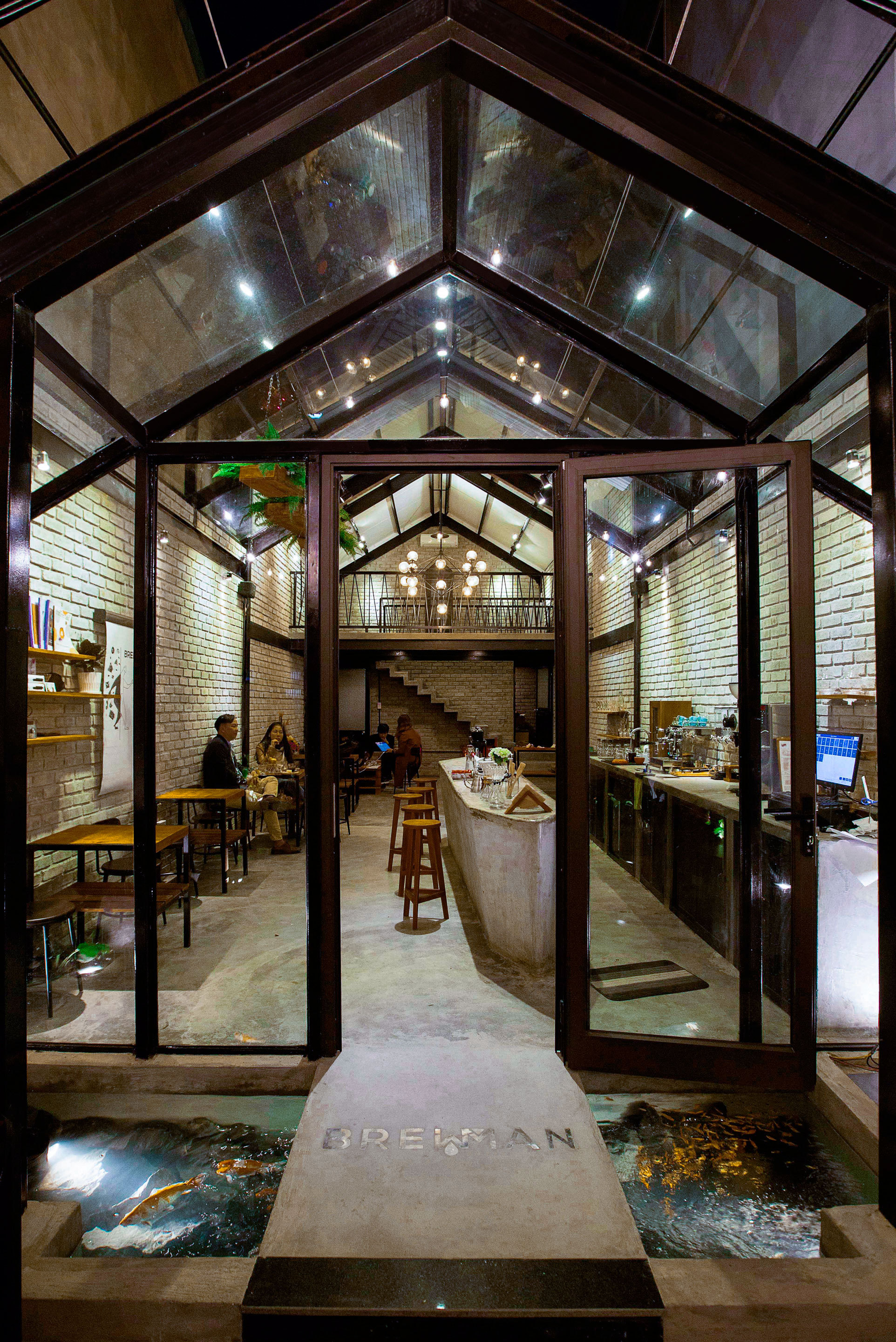 Gallery of Brewman Coffee Concept / 85 Design - 21