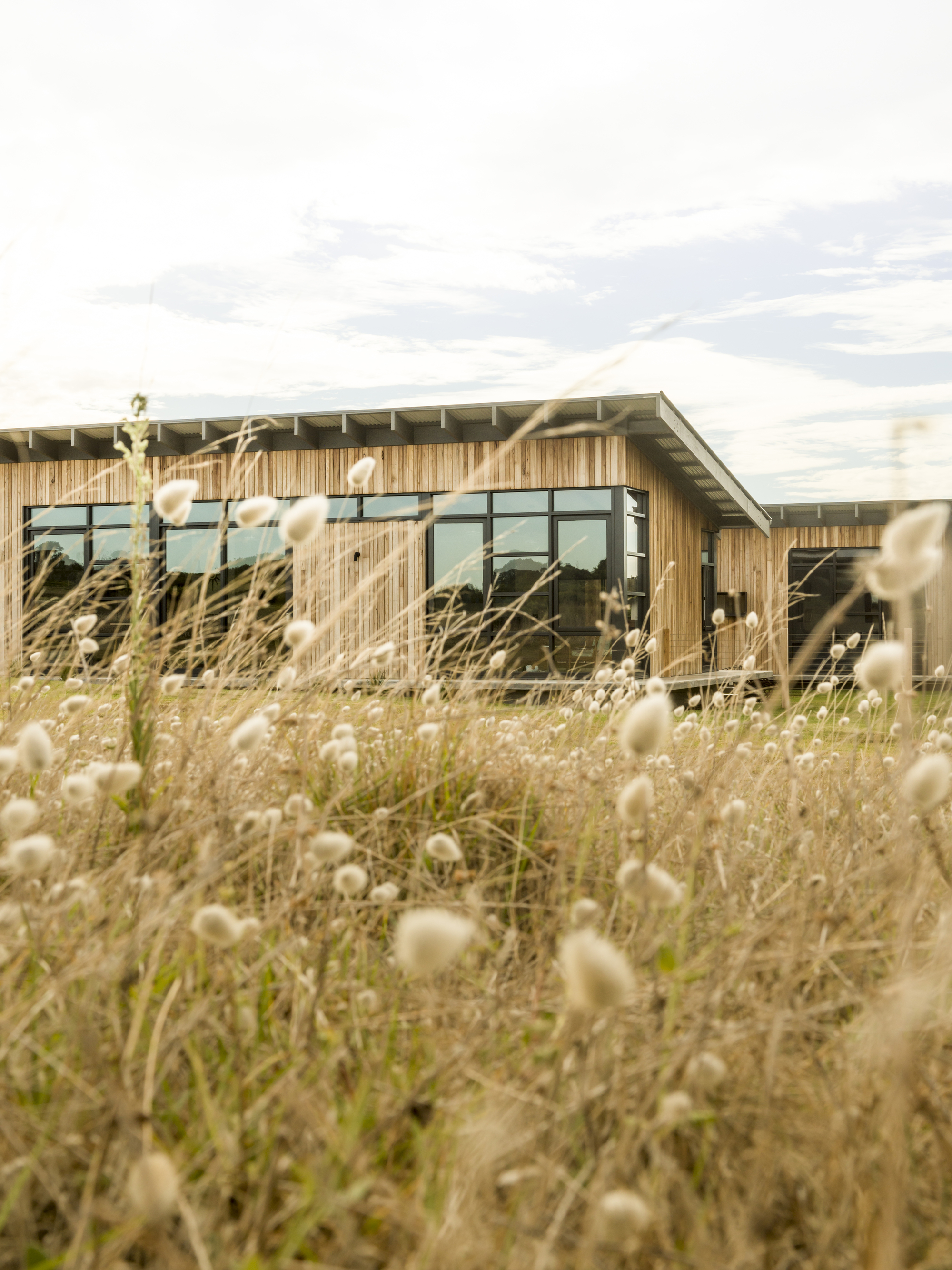 Gallery of Golf Course House / Bespoke Architects - 24