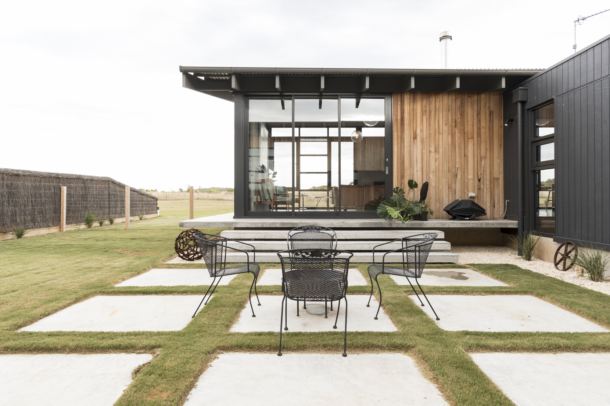 Gallery of Golf Course House / Bespoke Architects - 29