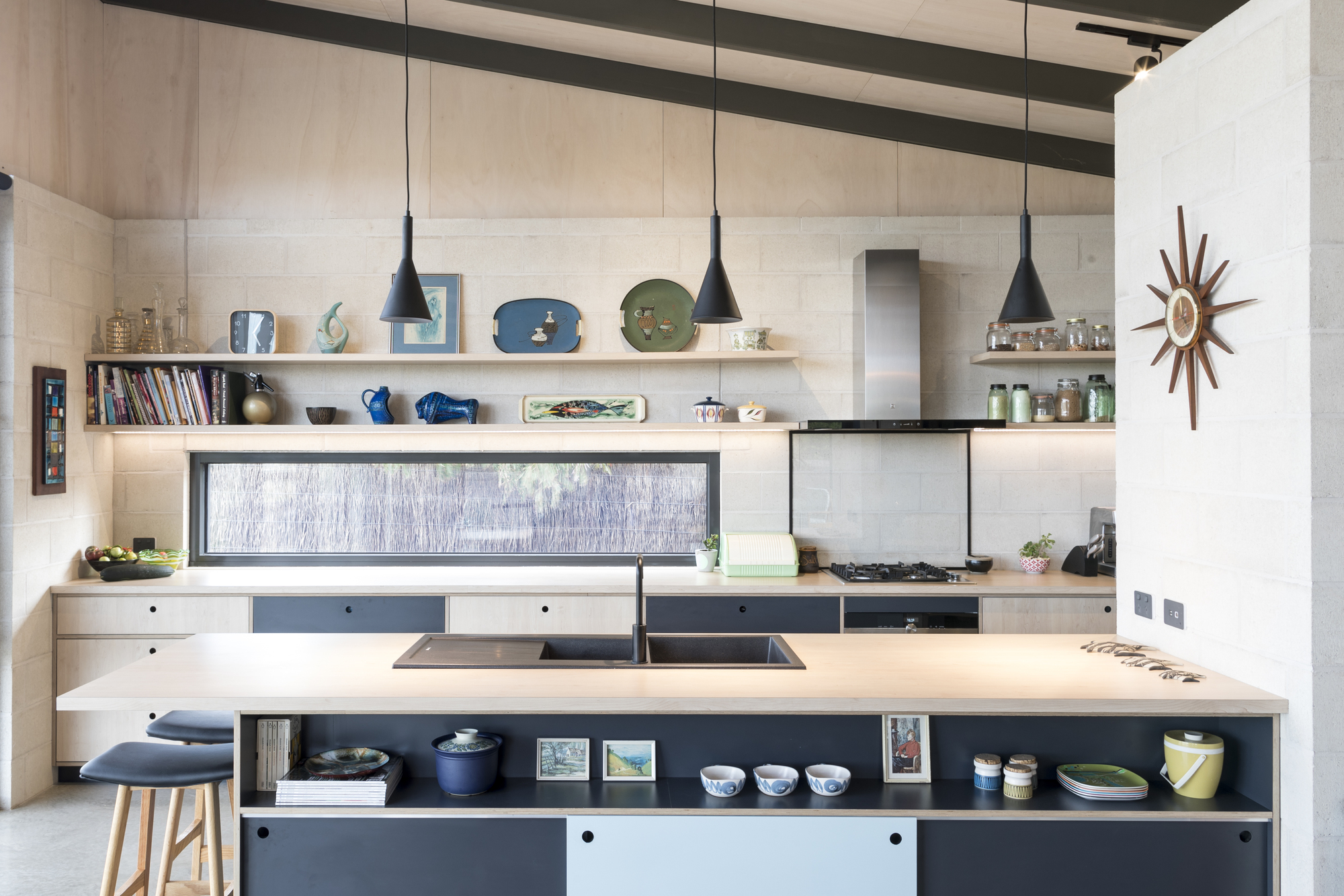 Gallery of Golf Course House / Bespoke Architects - 31