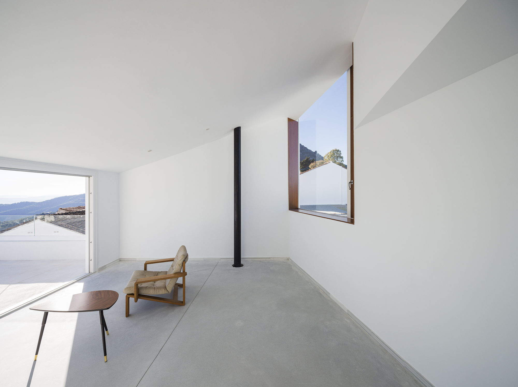 Gallery of Claire House / DTR_studio architects - 7