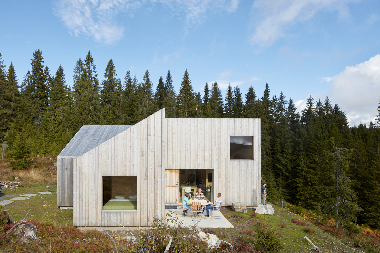 Gallery of Mylla Hytte / Mork-Ulnes Architects - 1