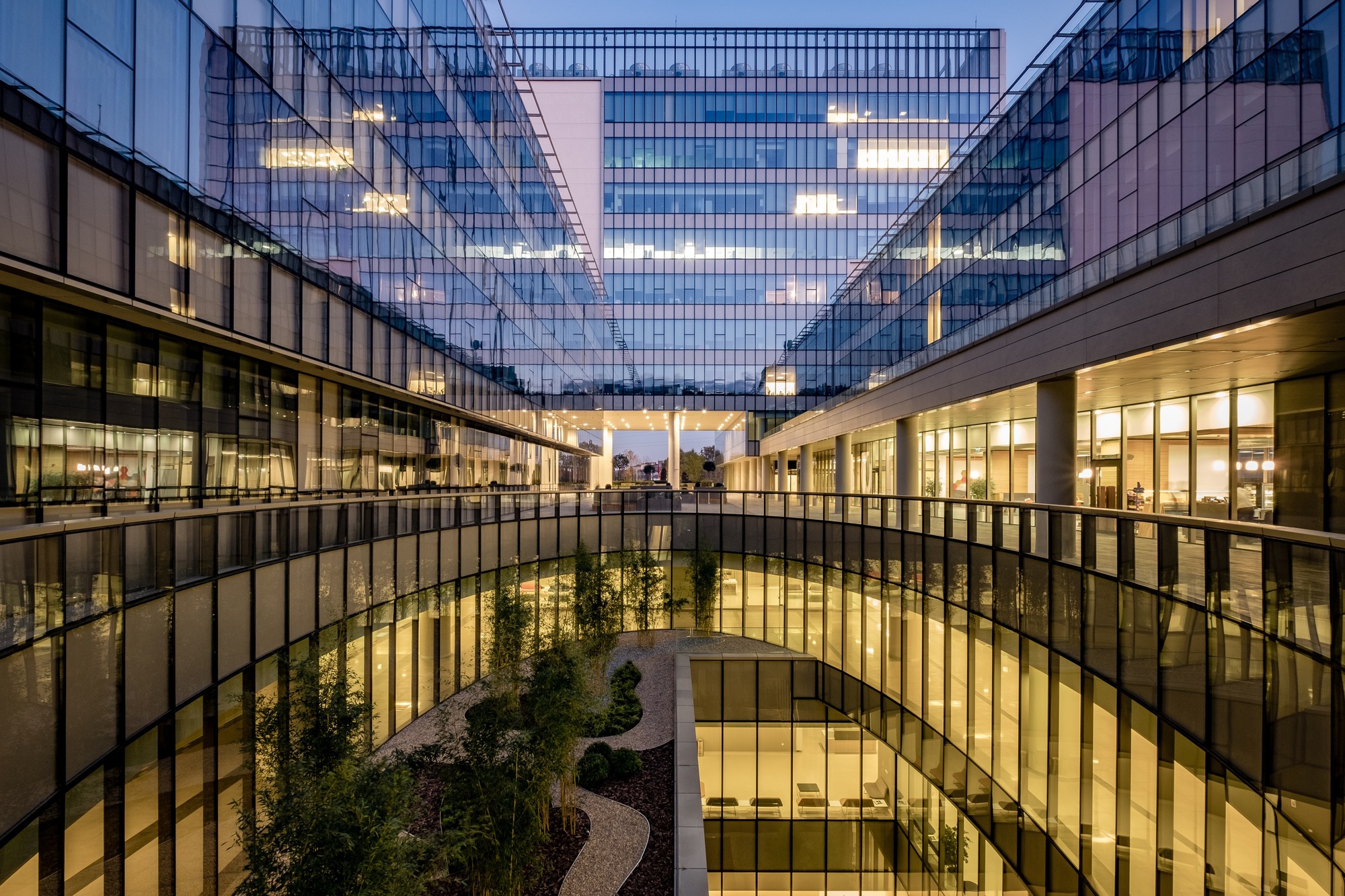 Gallery of Koc University Medical Sciences Campus / Kreatif Architects ...