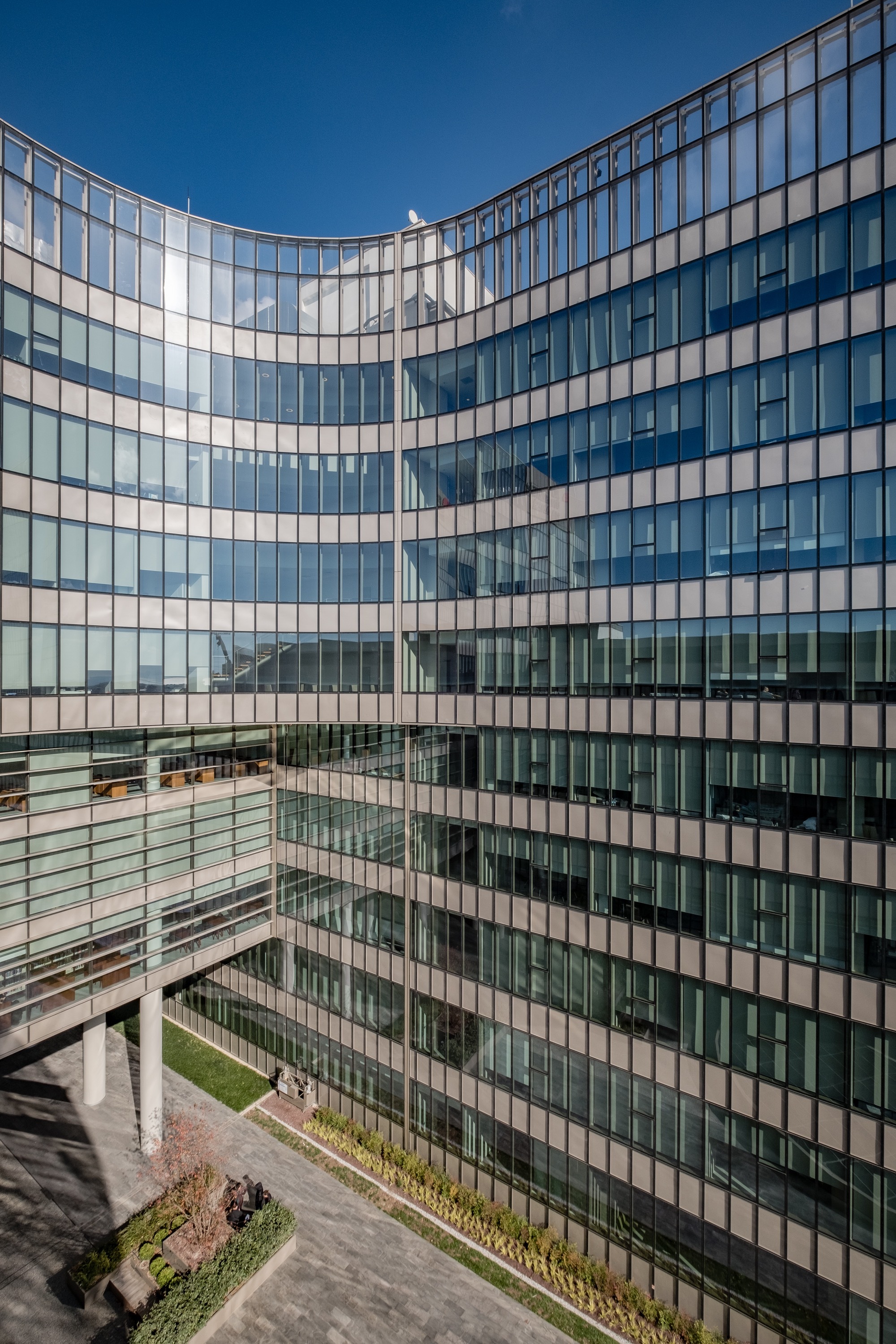 Gallery of Koc University Medical Sciences Campus / Kreatif Architects ...