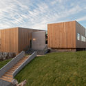 Two Hulls / Mackay-Lyons Sweetapple Architects | ArchDaily