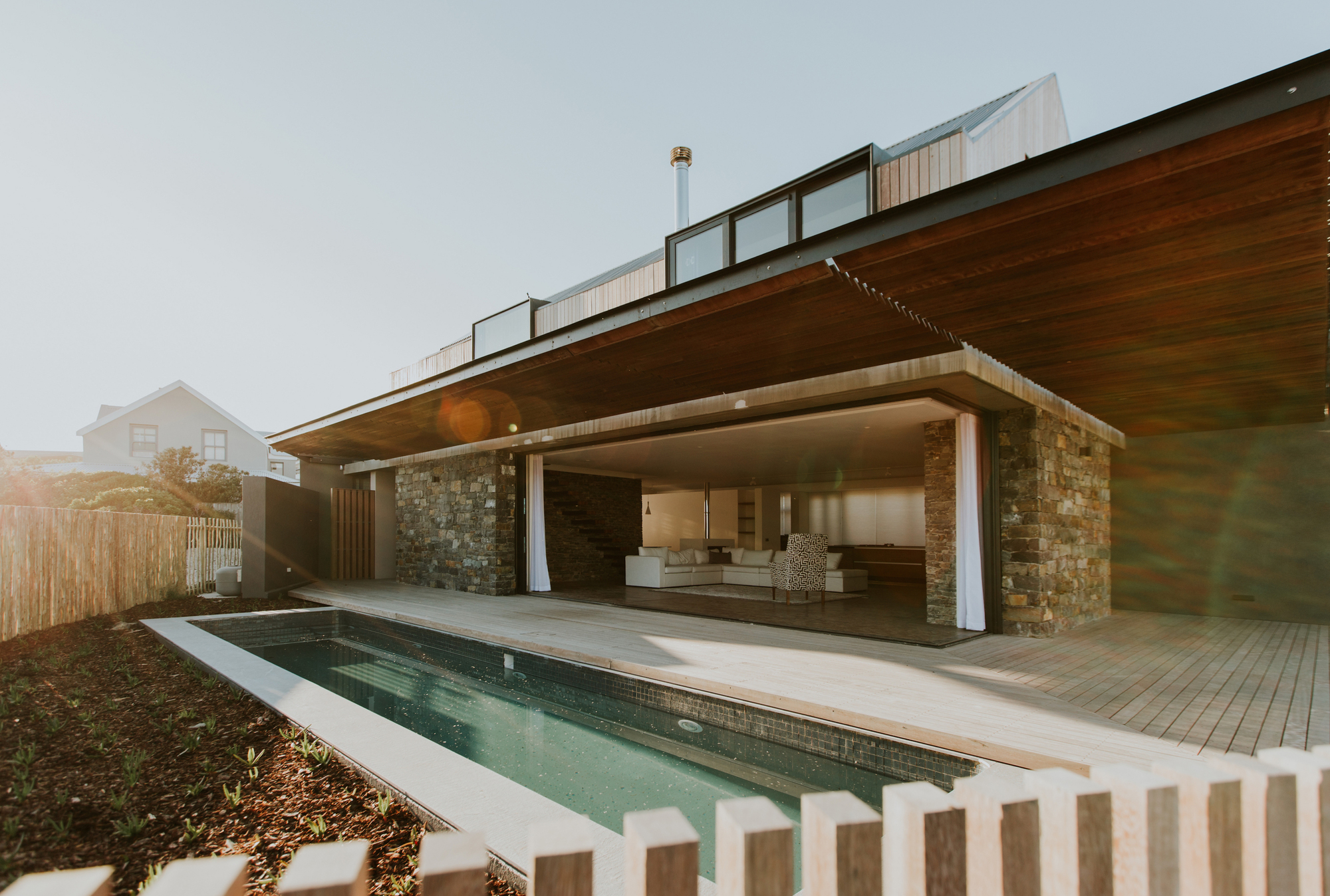 Gallery of 5 Fin Whale Way / SALT Architects - 14